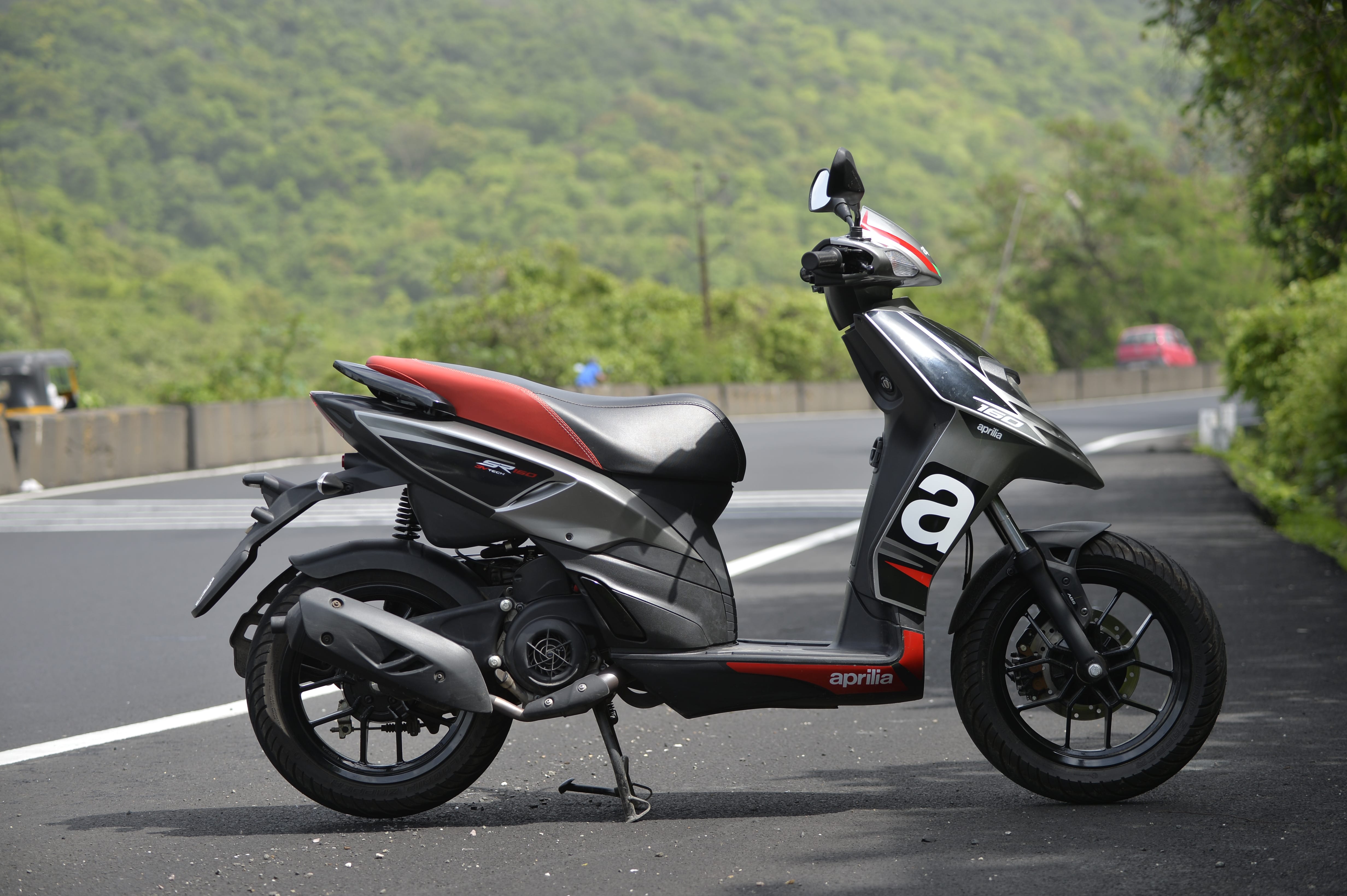 Aprilia SR 160 Front Right Three Quarter Image – SR 160 Photos in India ...