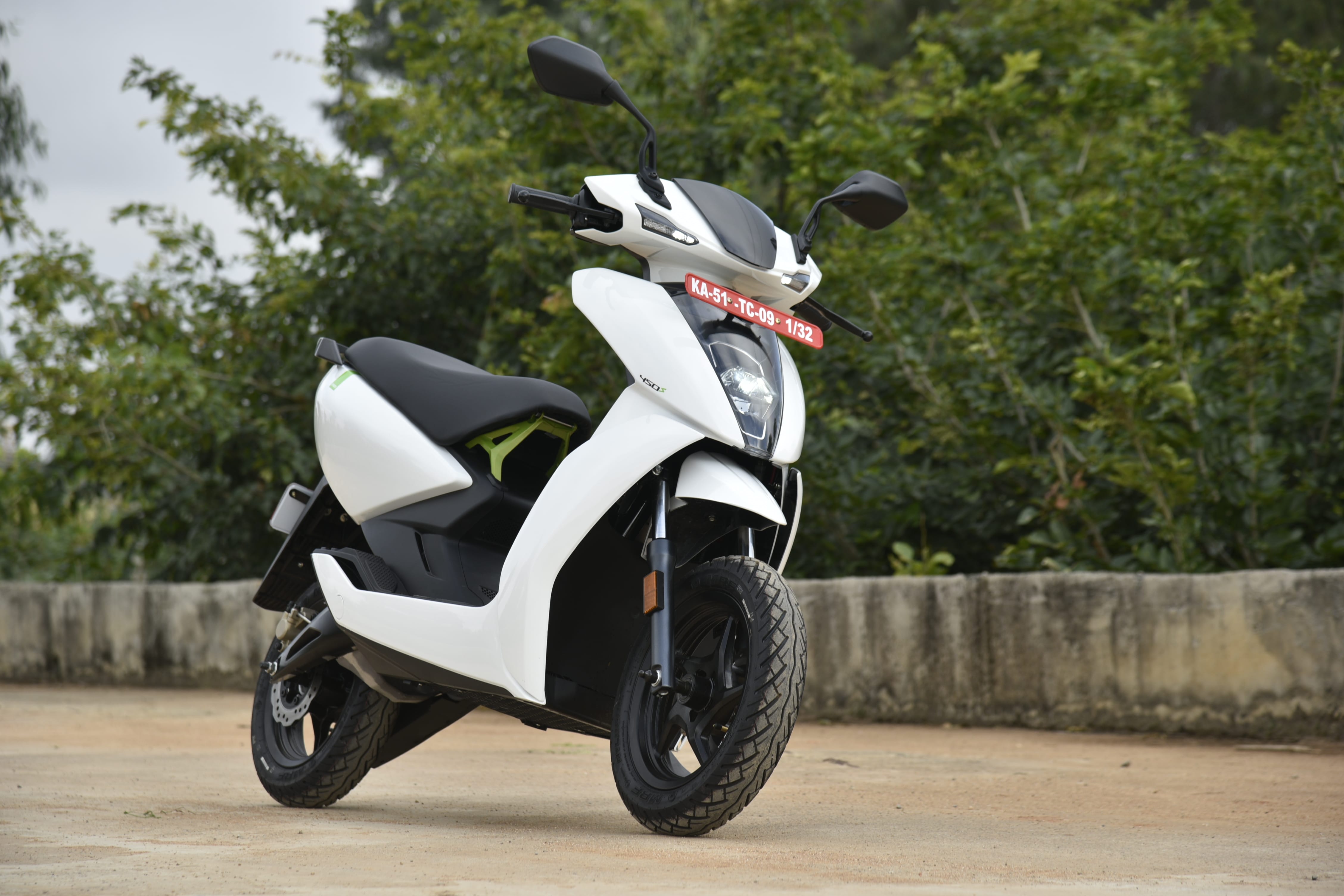 Ather 450 Front View Image – 450 Photos in India | Autocar India