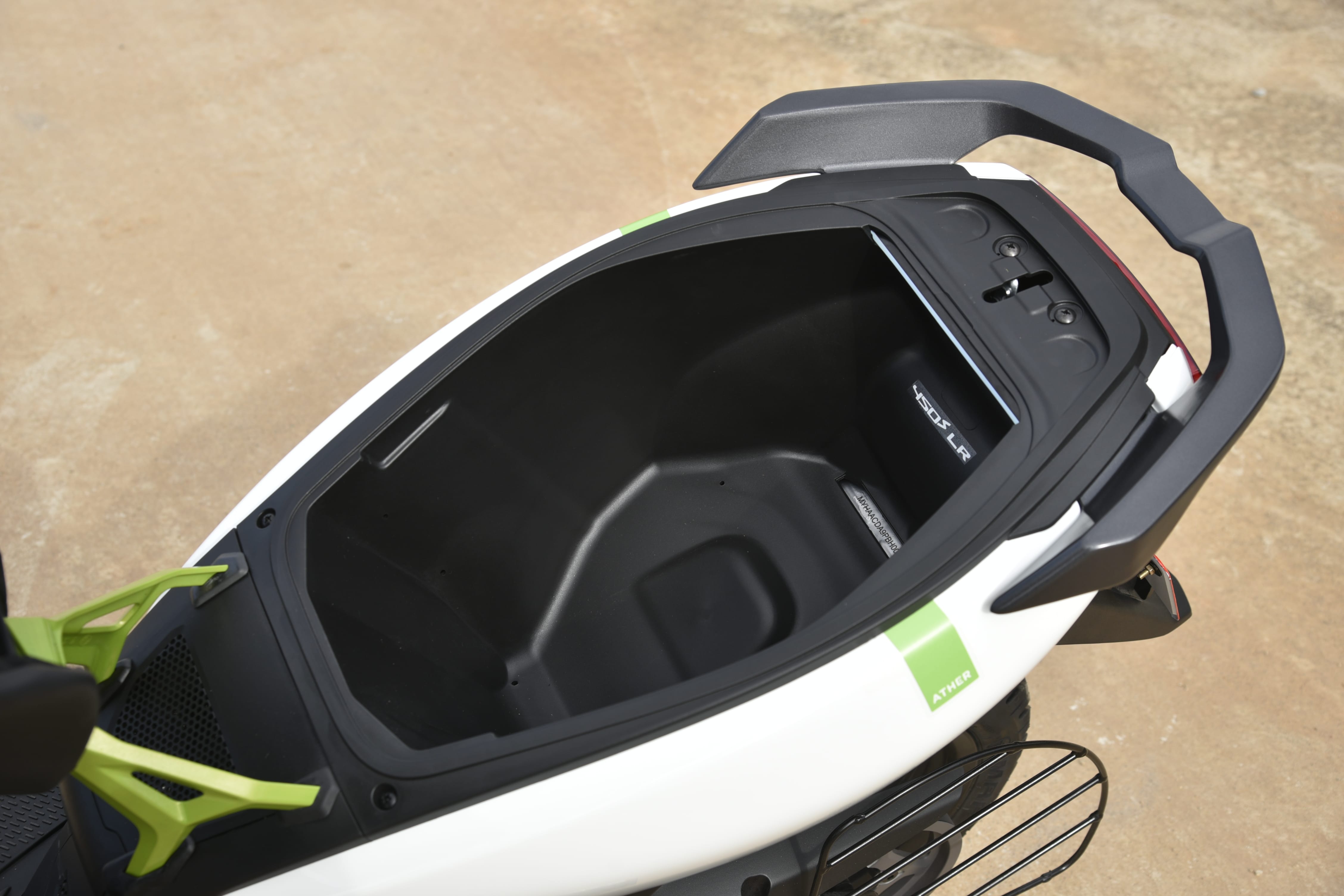 Ather 450 Boot Open Image – 450 Photos in India | Autocar India