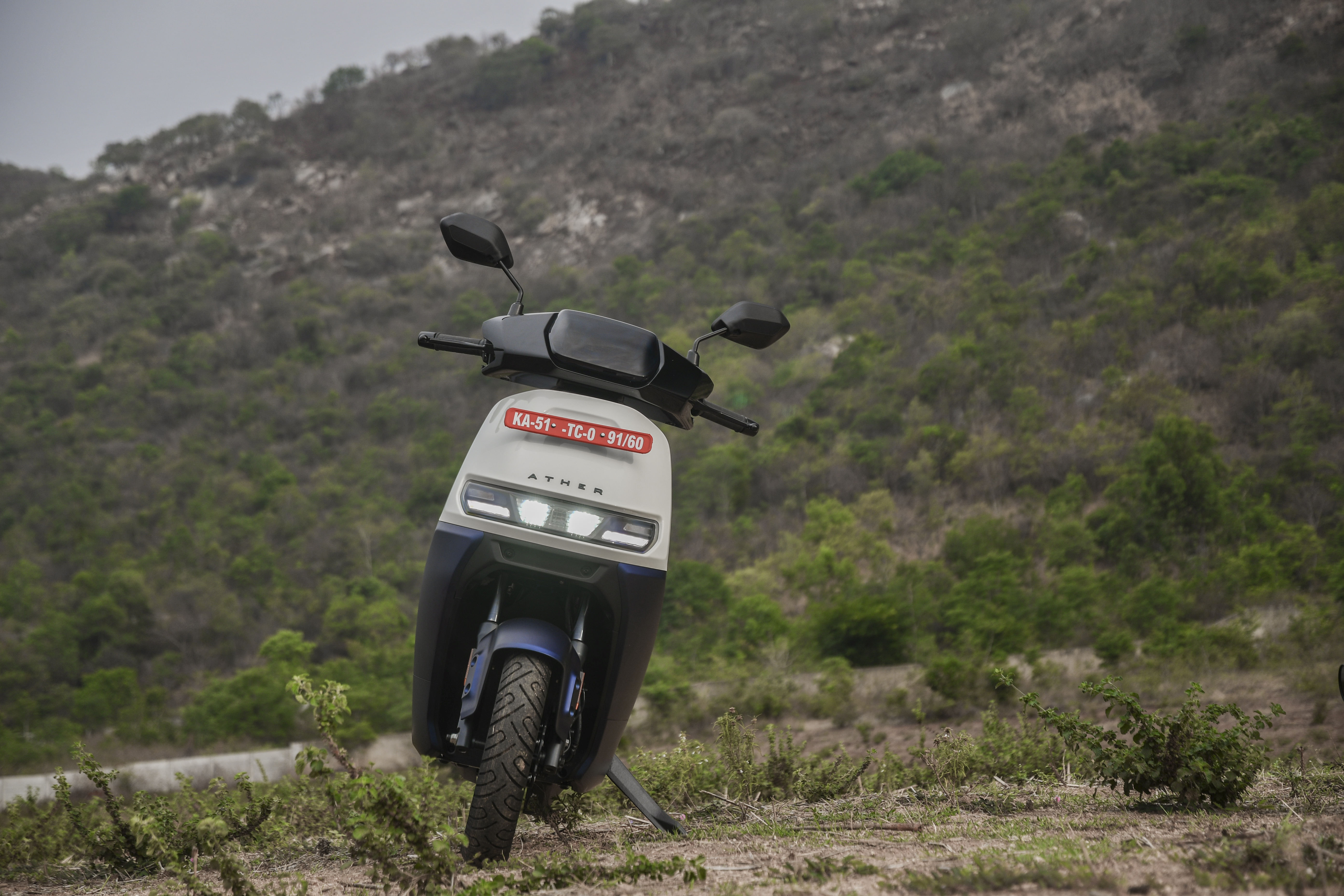 Ather Rizta Price, Images, Features, Mileage, Colours & Reviews ...