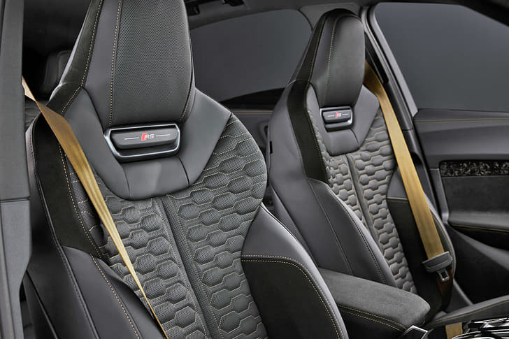 Audi A5 Front Row Seats Image – A5 Photos in India | Autocar India