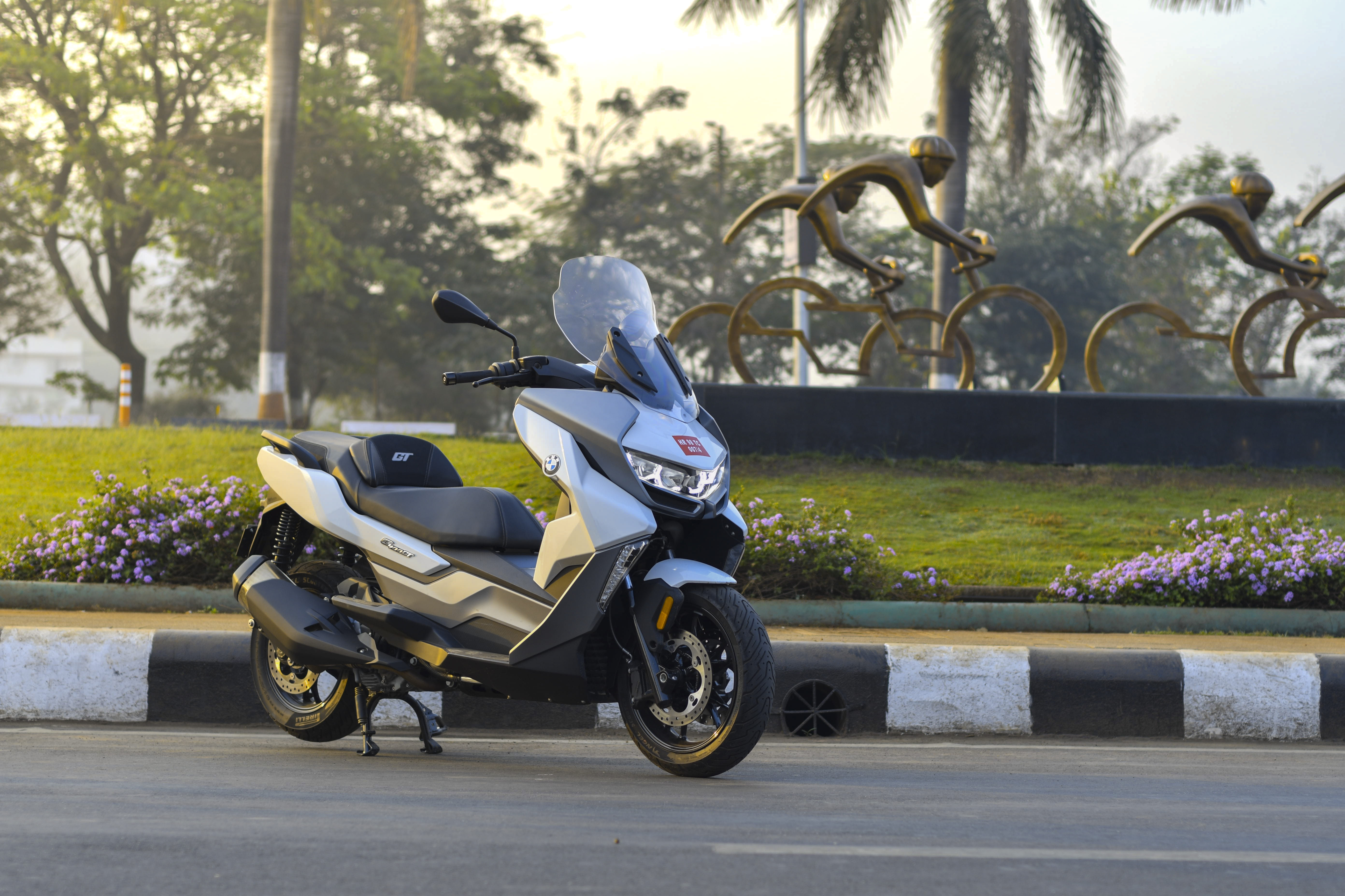 BMW Bikes C 400 GT On Road Price in Rewa Starts at 11.50 lakh | Autocar ...