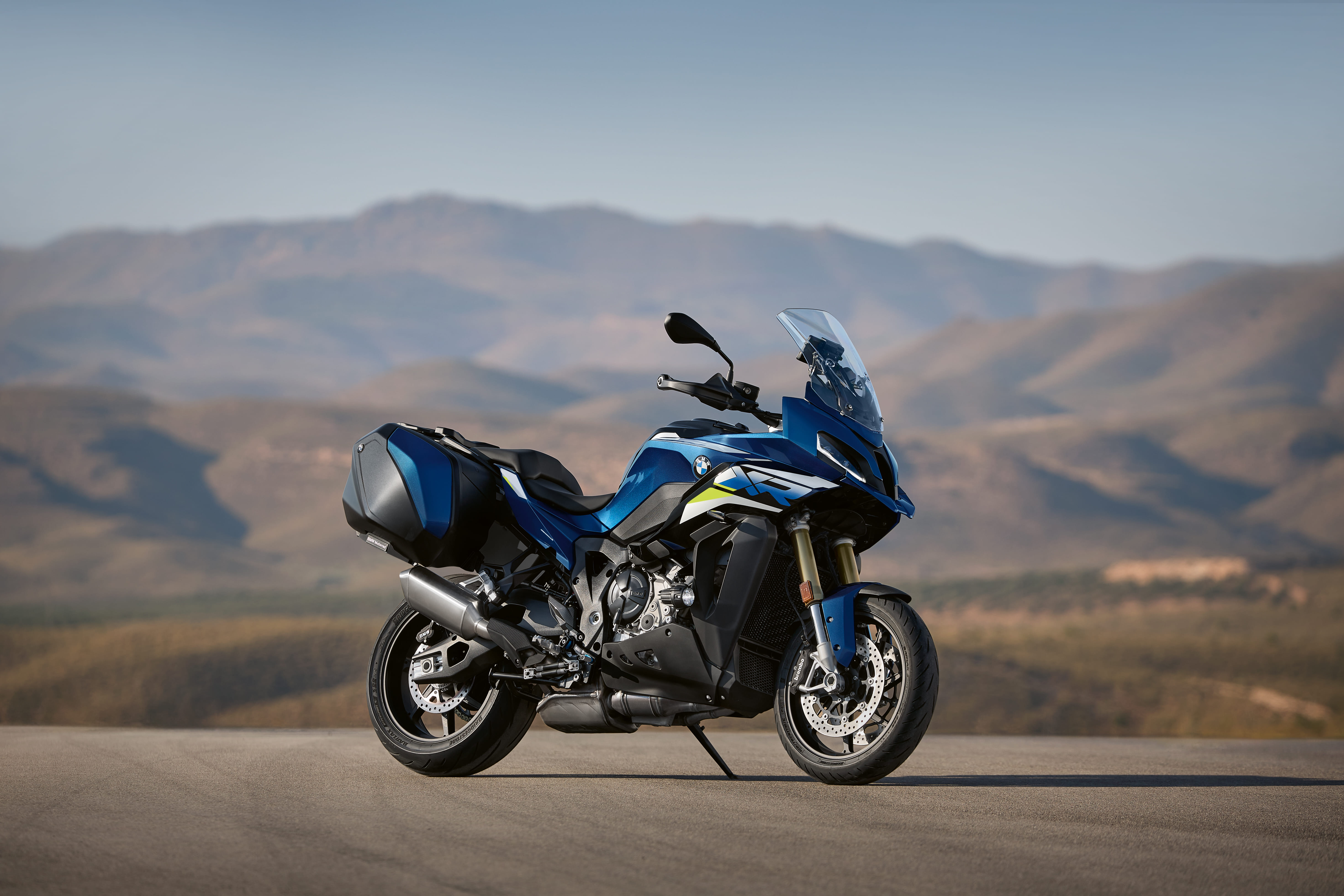 BMW Bikes S 1000 XR On Road Price in Baran Starts at 22.50 lakh ...