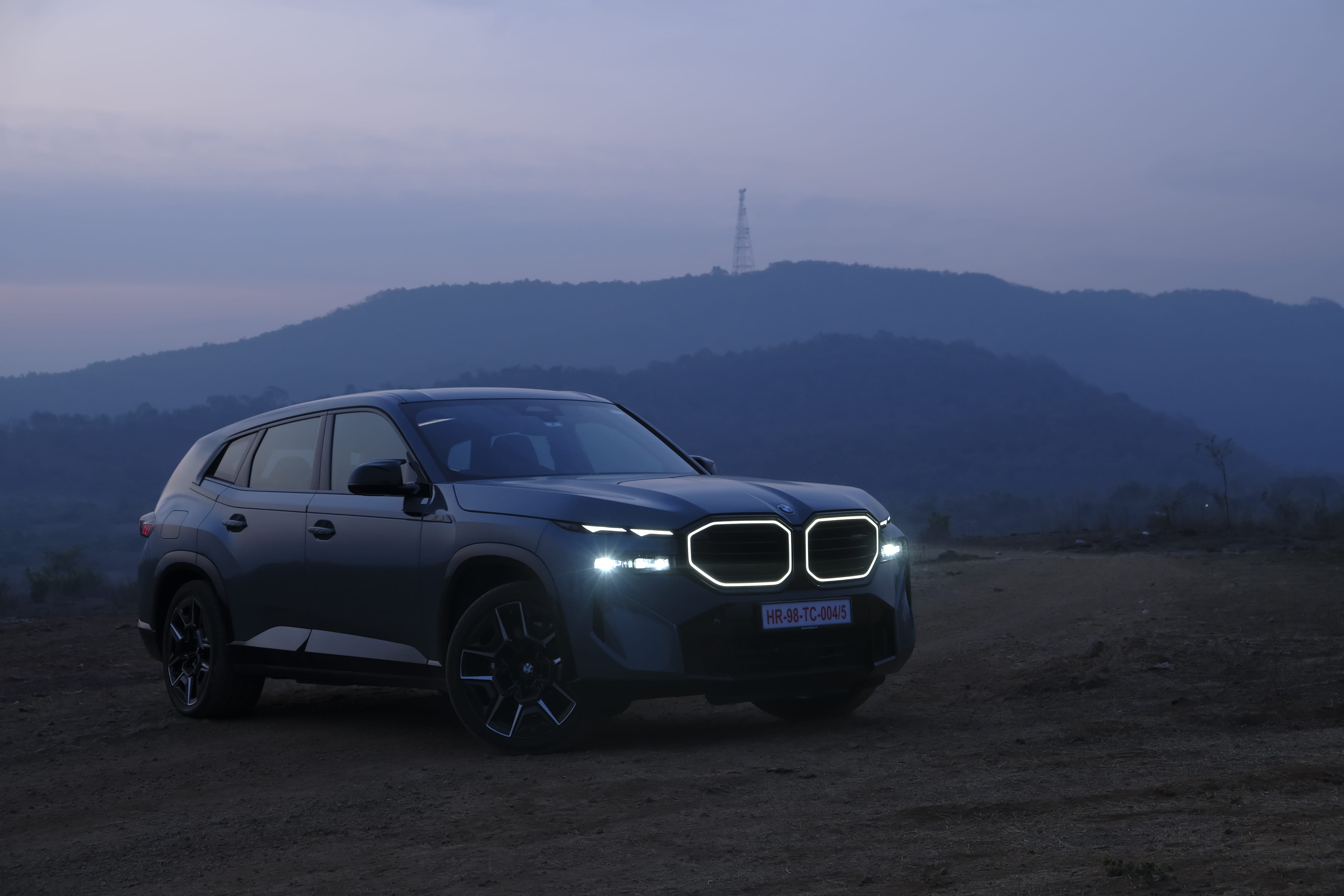 BMW XM Variants: Explore Base, Mid & Top Models with Prices | Autocar India