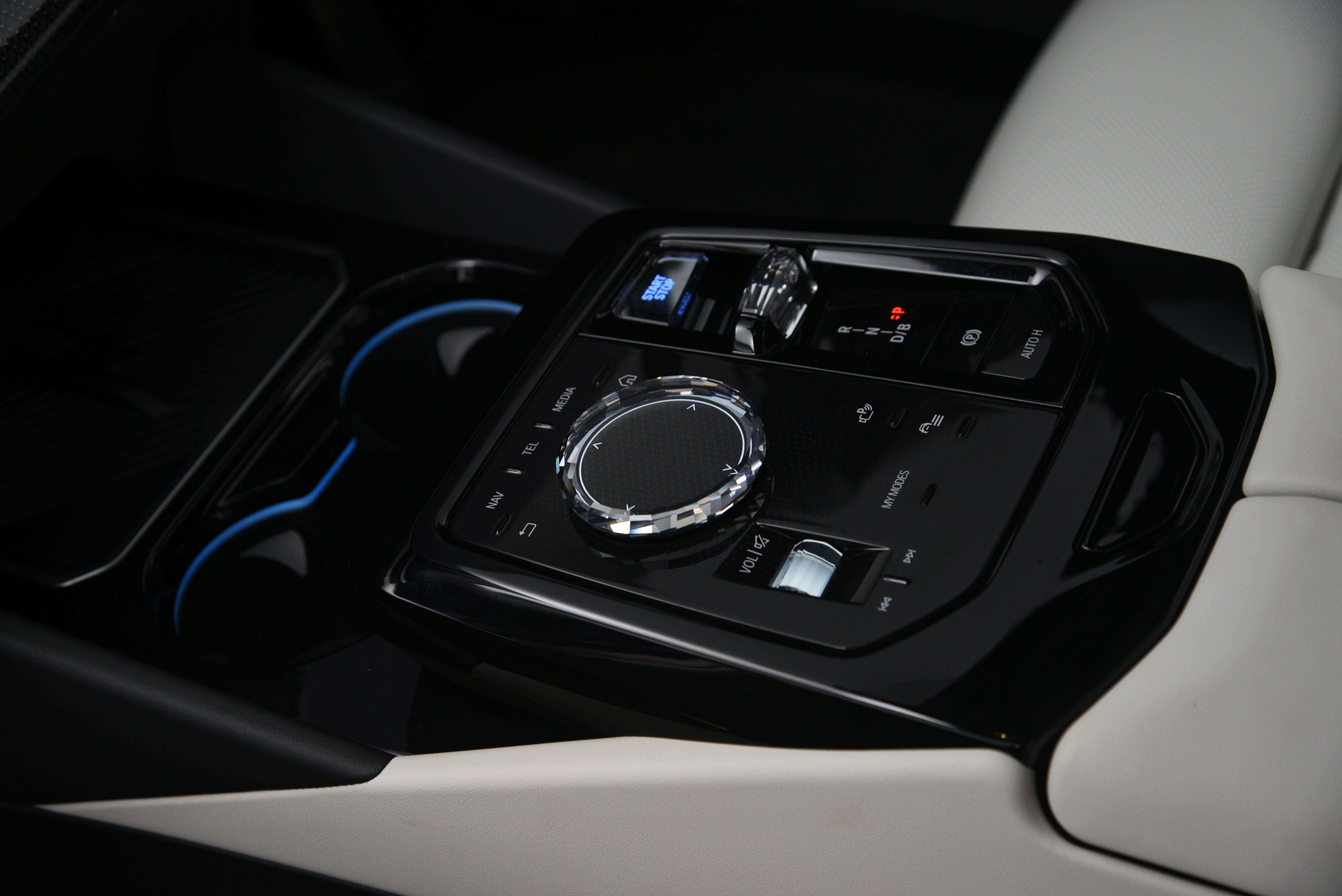 BMW i5 Infotainment System Image – i5 Photos in India | Autocar India