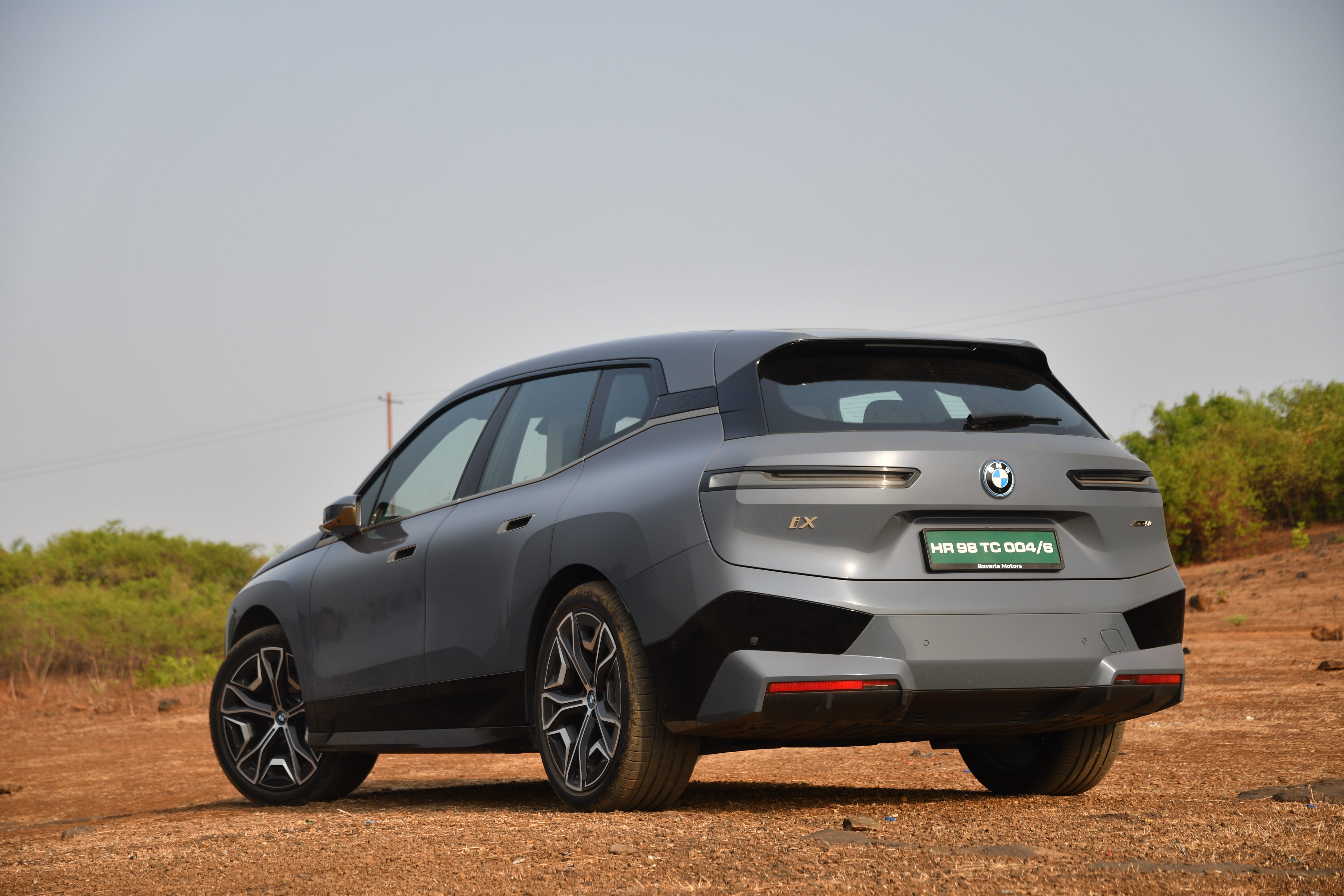 BMW iX Rear View Image – iX Photos in India | Autocar India