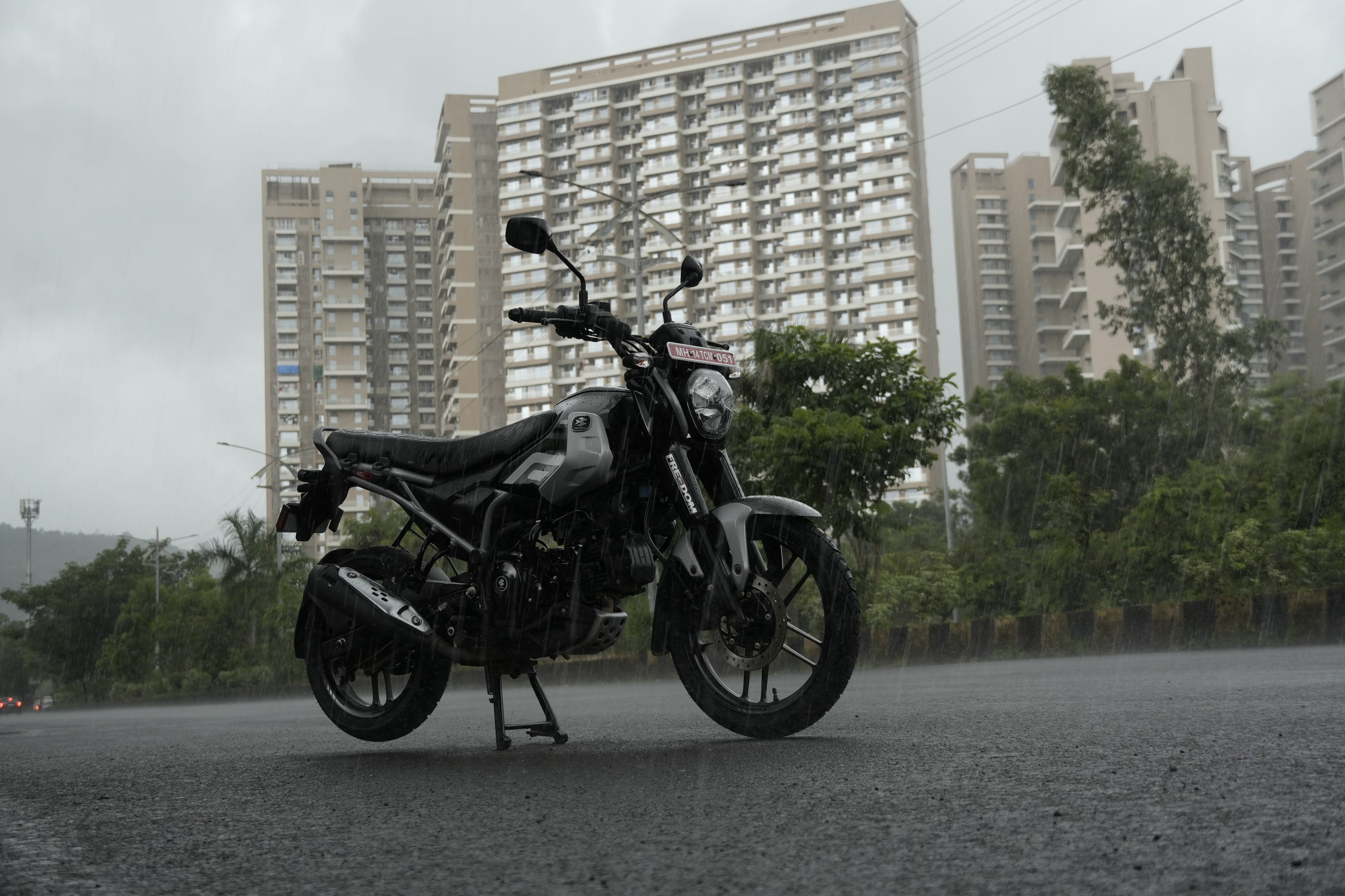 Bajaj Freedom 125 NG04 Specifications - Dimensions, Configurations ...
