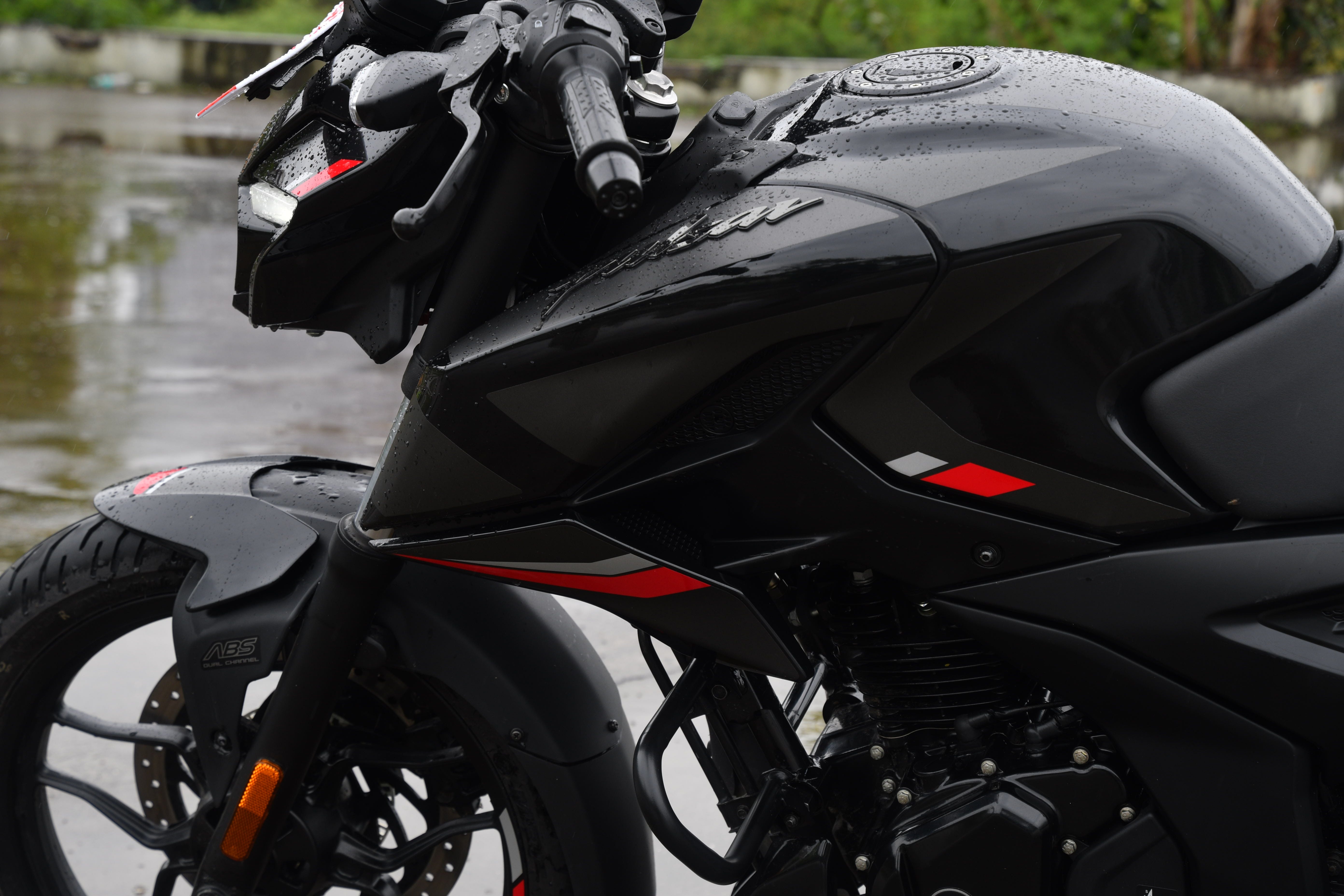 Bajaj Pulsar N160 Image – Pulsar N160 Photos in India | Autocar India