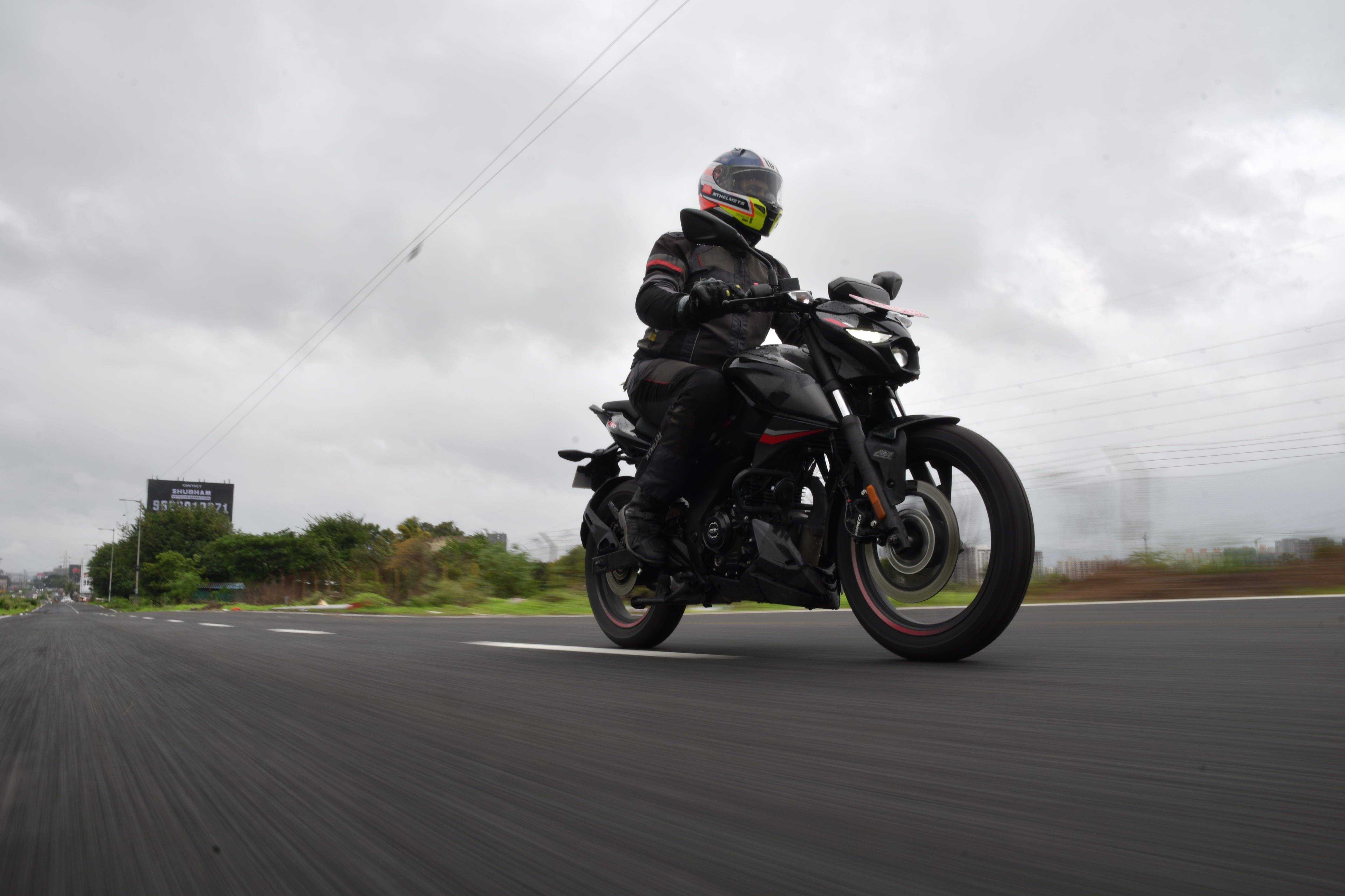 Bajaj Pulsar N160 Image – Pulsar N160 Photos in India | Autocar India