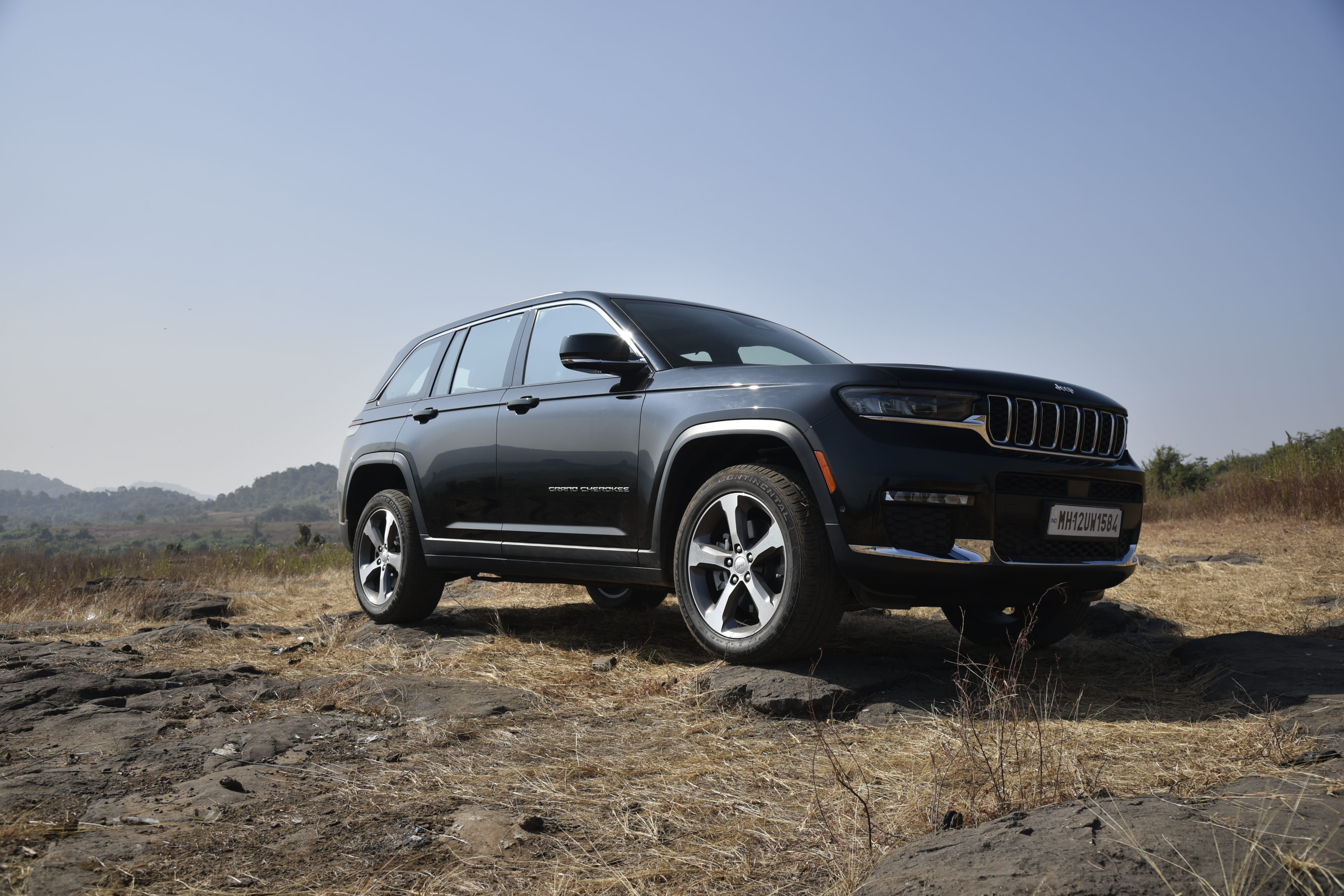 Jeep Grand Cherokee Variants: Explore Base, Mid & Top Models with ...