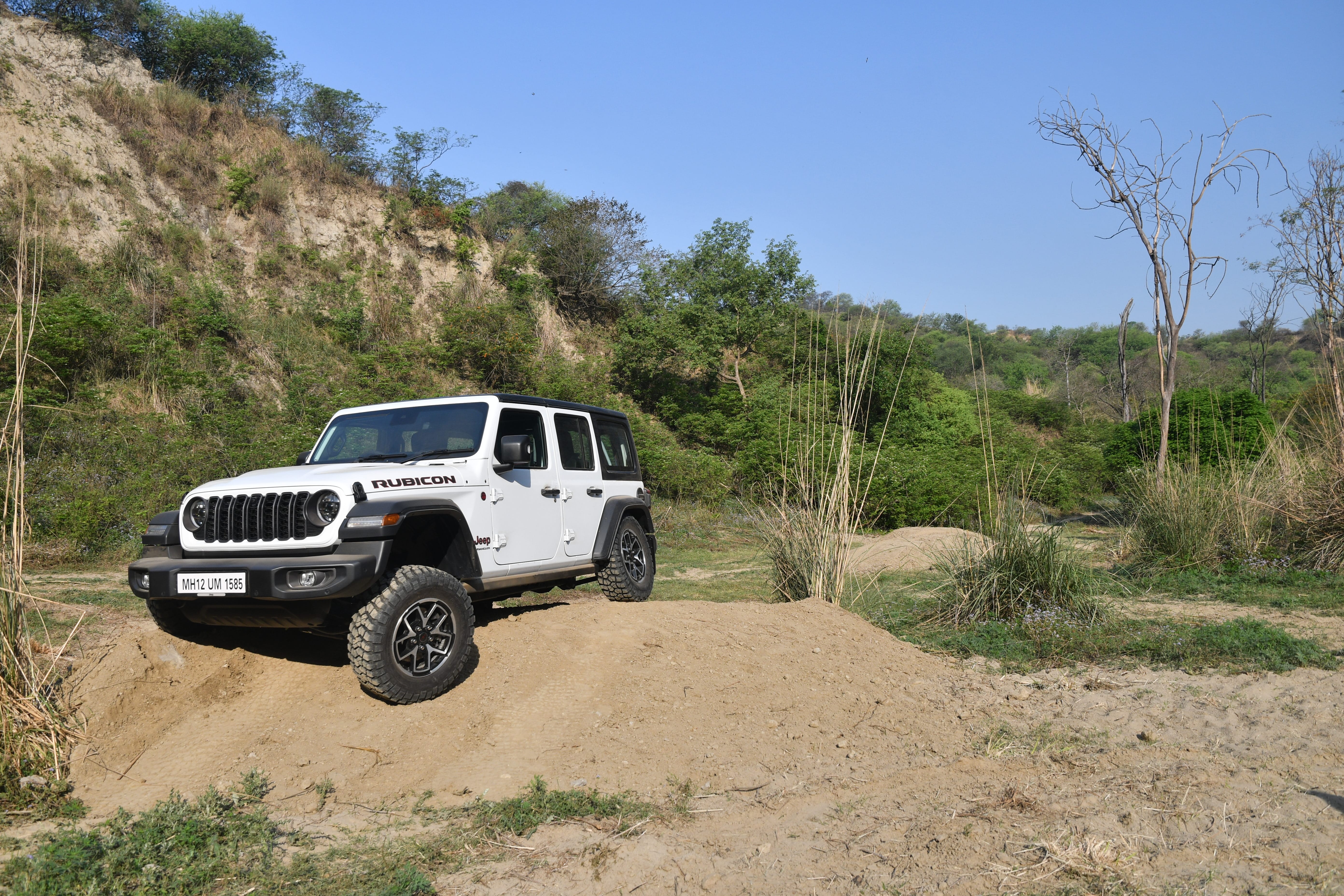 Jeep Wrangler Front Right Three Quarter Image – Wrangler Photos in ...
