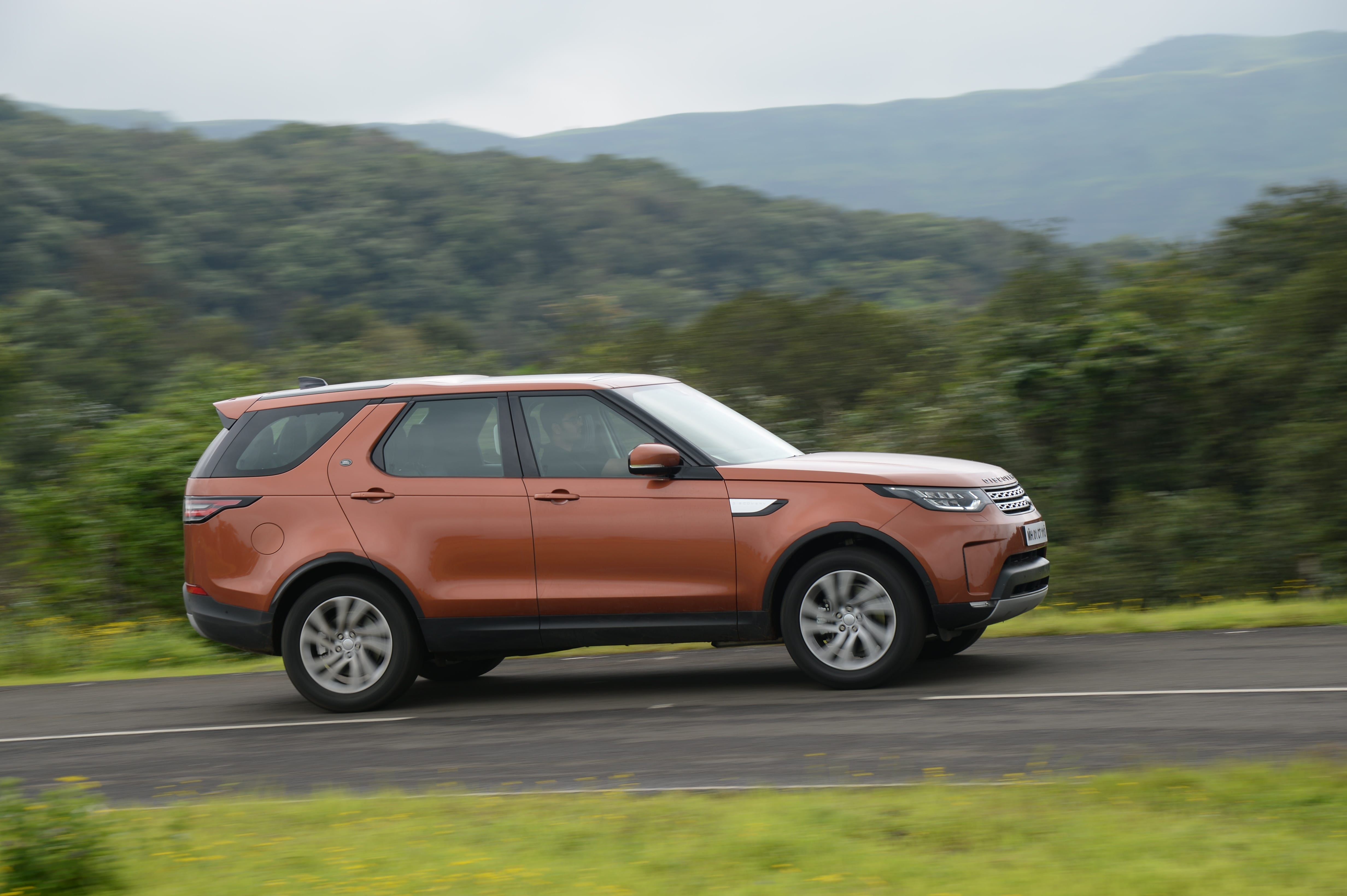 Land Rover Discovery Color Orange Image – Discovery Photos in India ...