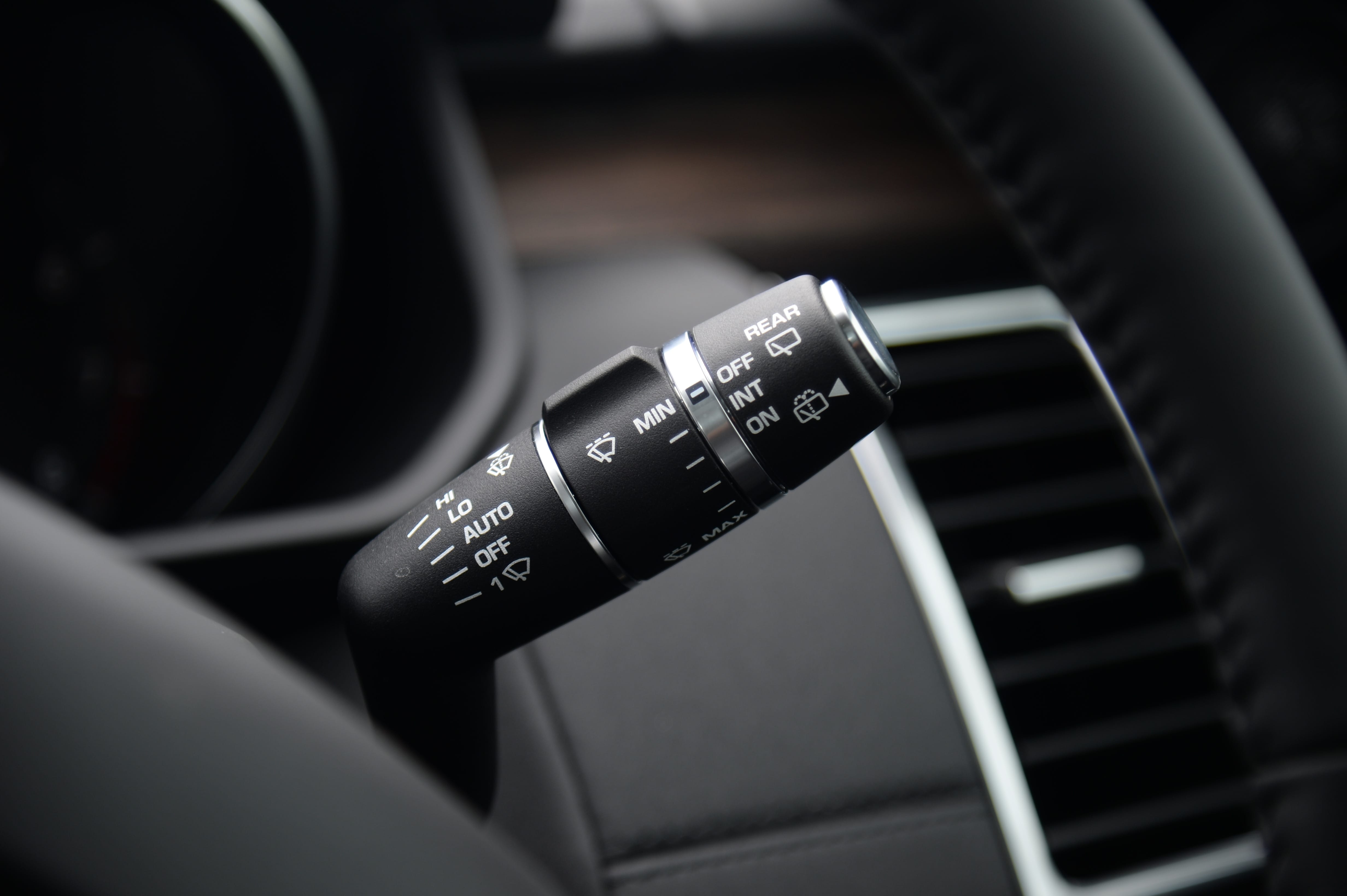 Land Rover Discovery Steering Mounted Controls Image – Discovery Photos ...