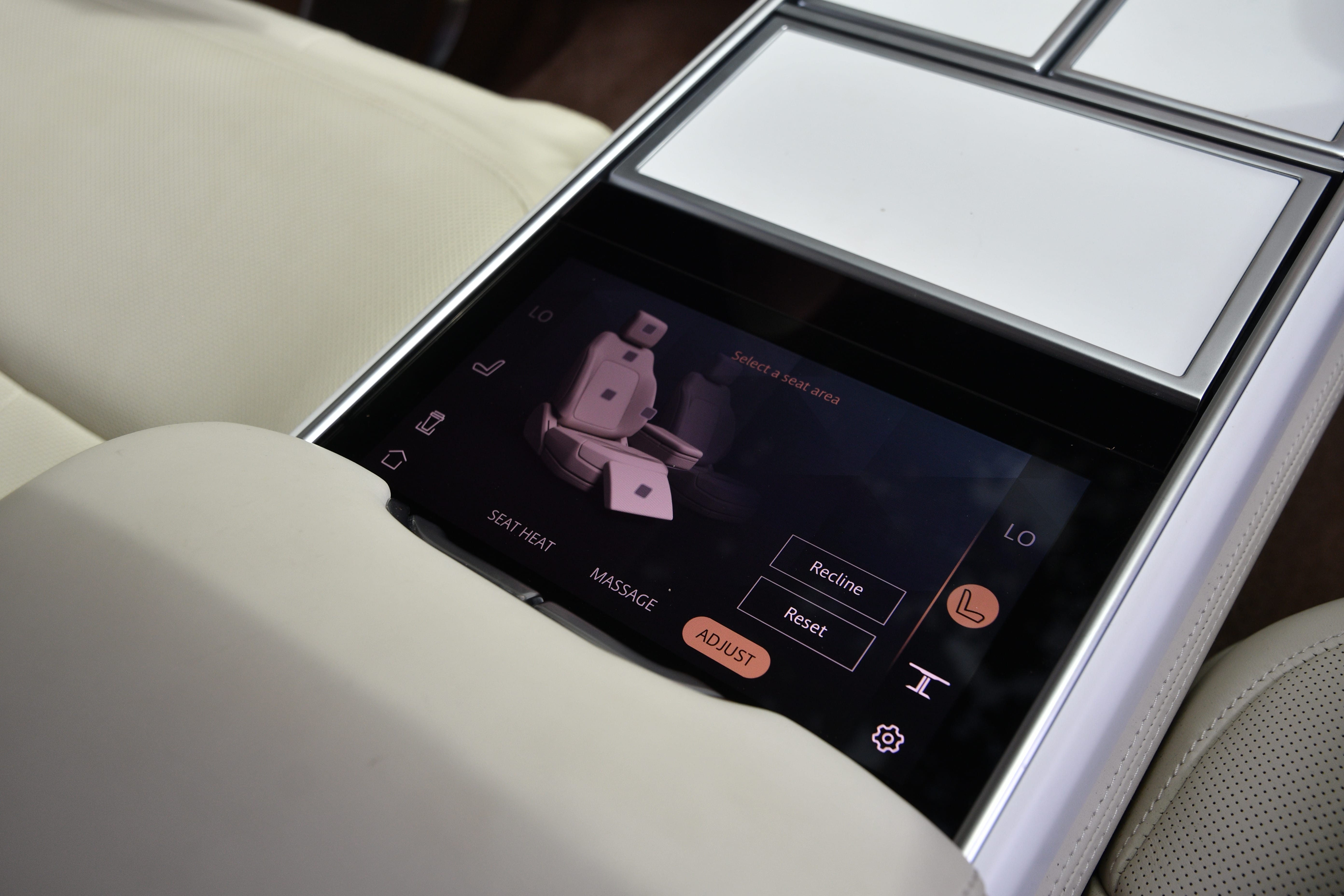 Land Rover Range Rover Touch Screen Infotainment System Image – Range ...