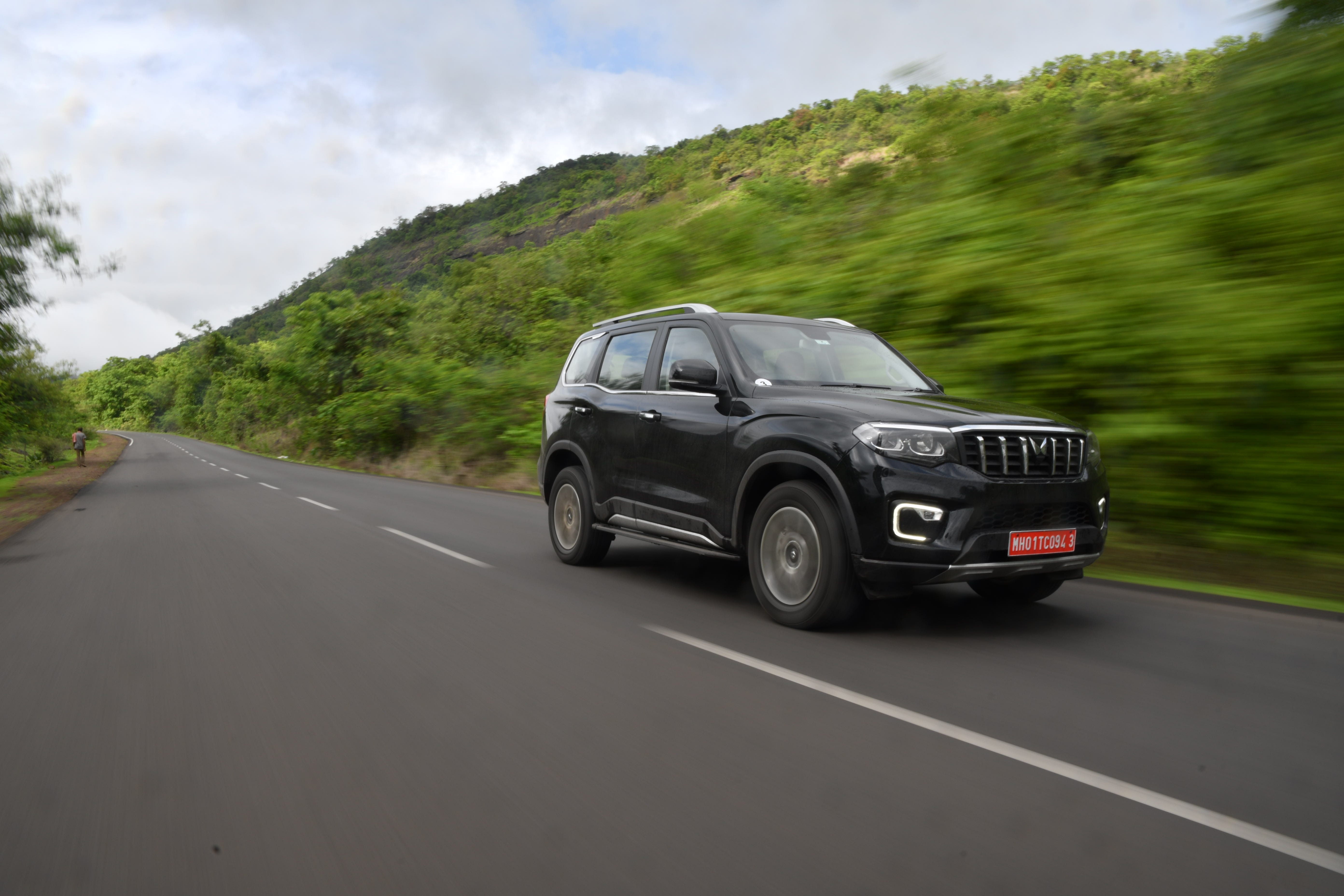 Mahindra Scorpio N Front Right Three Quarter Image – Scorpio N Photos ...