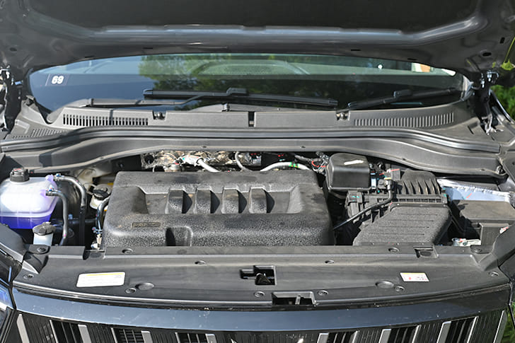 Mahindra XUV 7XO Open Bonnet Engine Shot Image – XUV 7XO Photos in ...