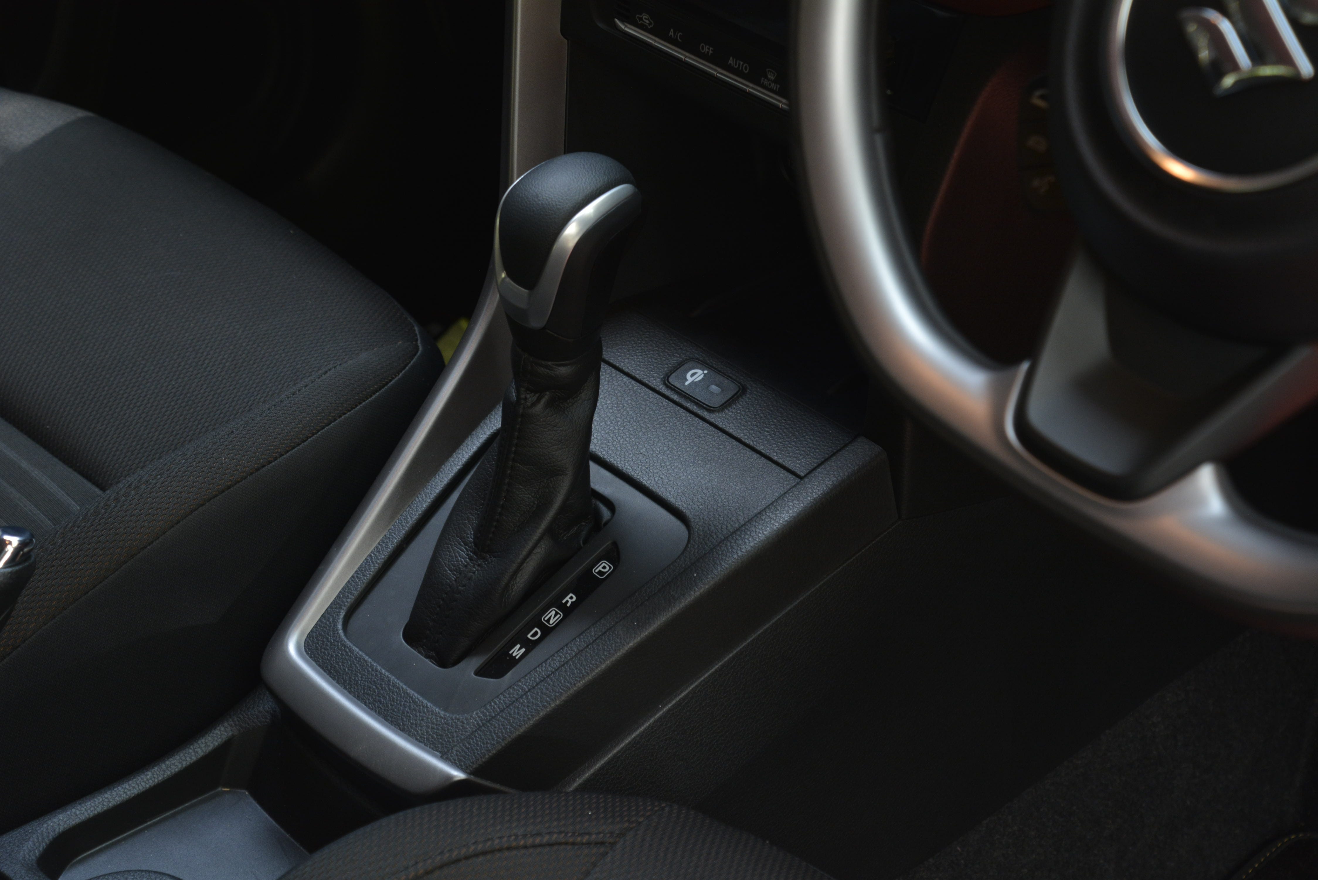 Maruti Suzuki Brezza Gear Box Image – Brezza Photos in India | Autocar ...