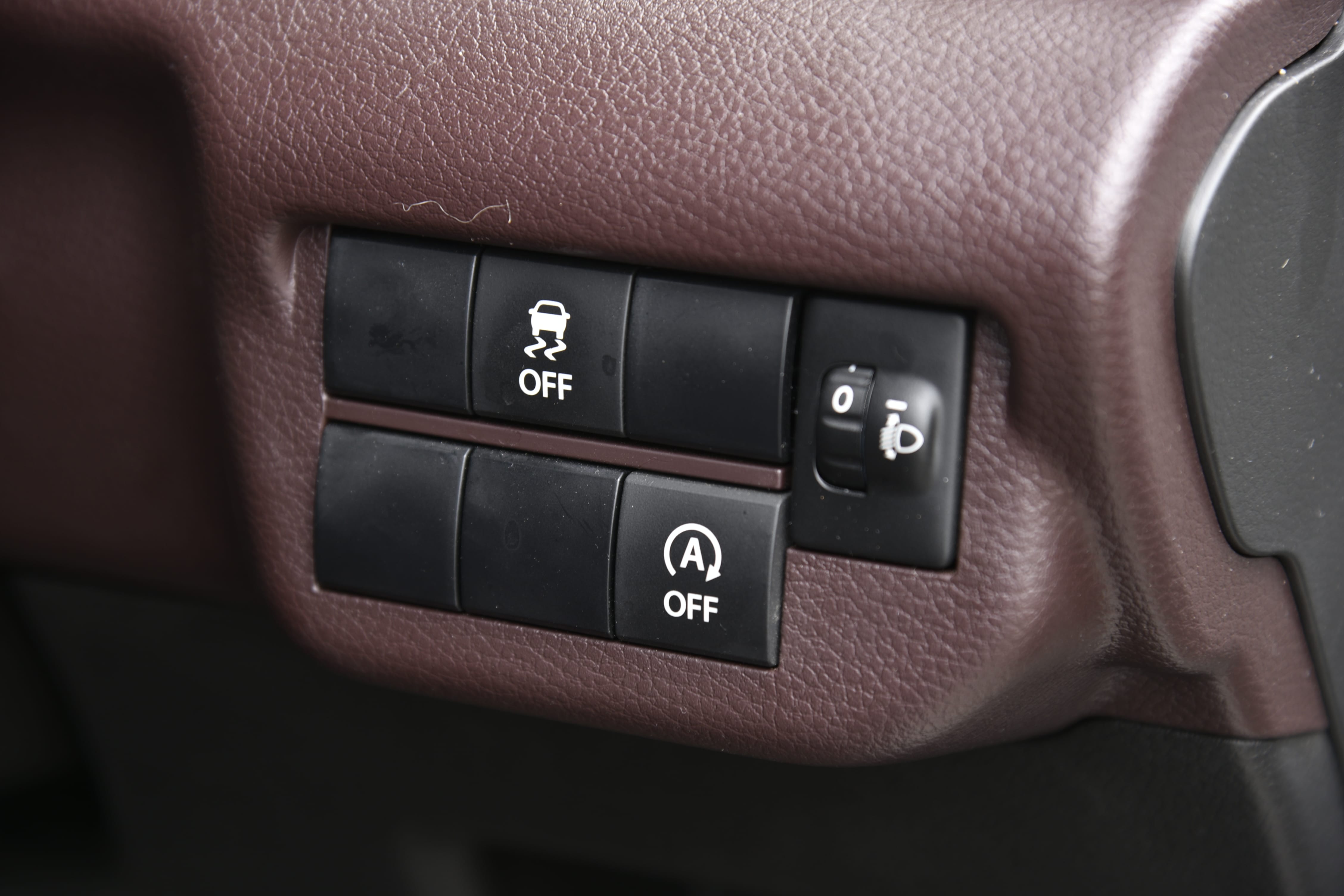 Maruti Suzuki Fronx Door Controls Image – Fronx Photos in India ...