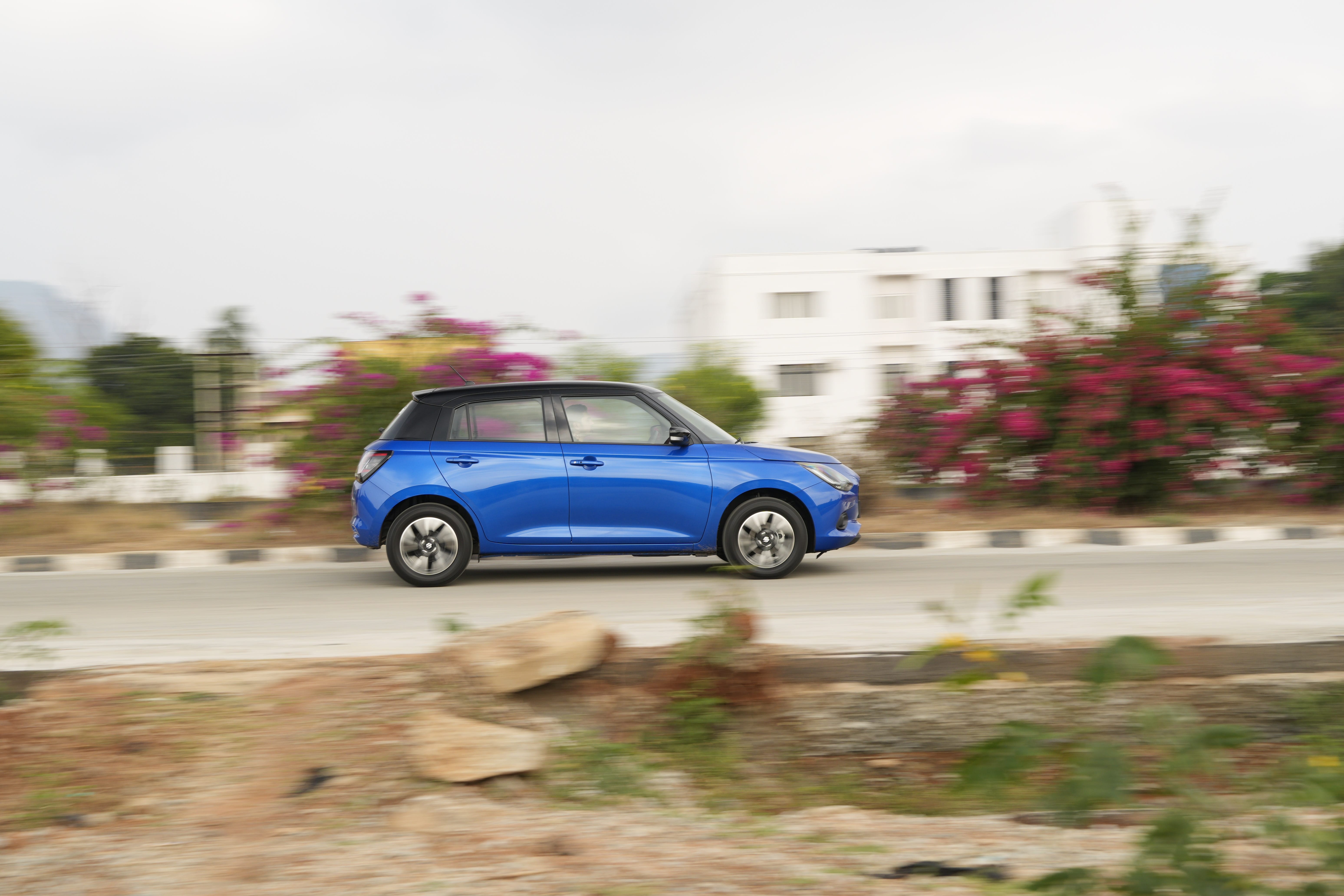 Maruti Suzuki Swift Alloy Wheels Image – Swift Photos in India ...
