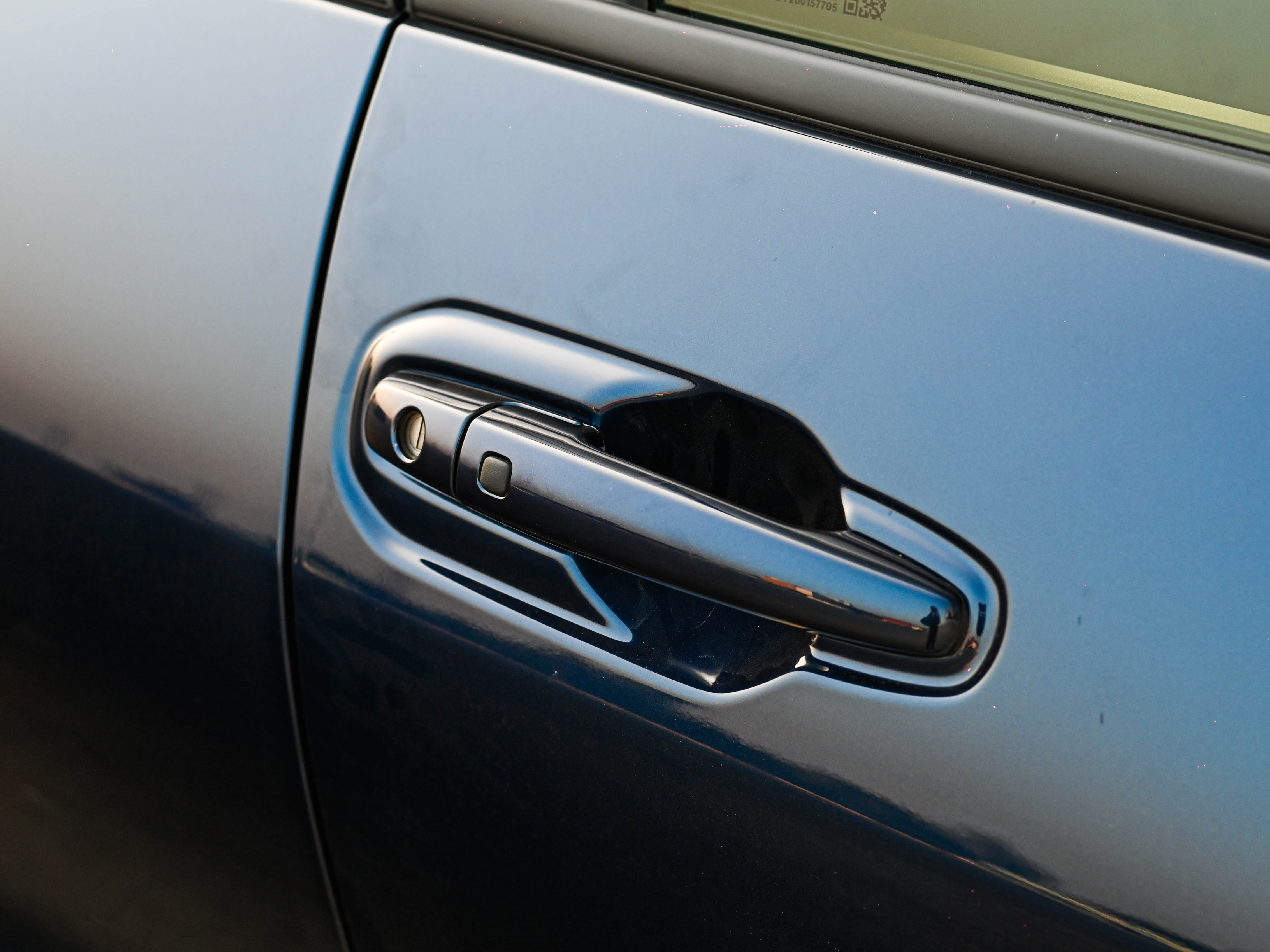 Maruti Suzuki e Vitara Door Handles Image – e Vitara Photos in India ...