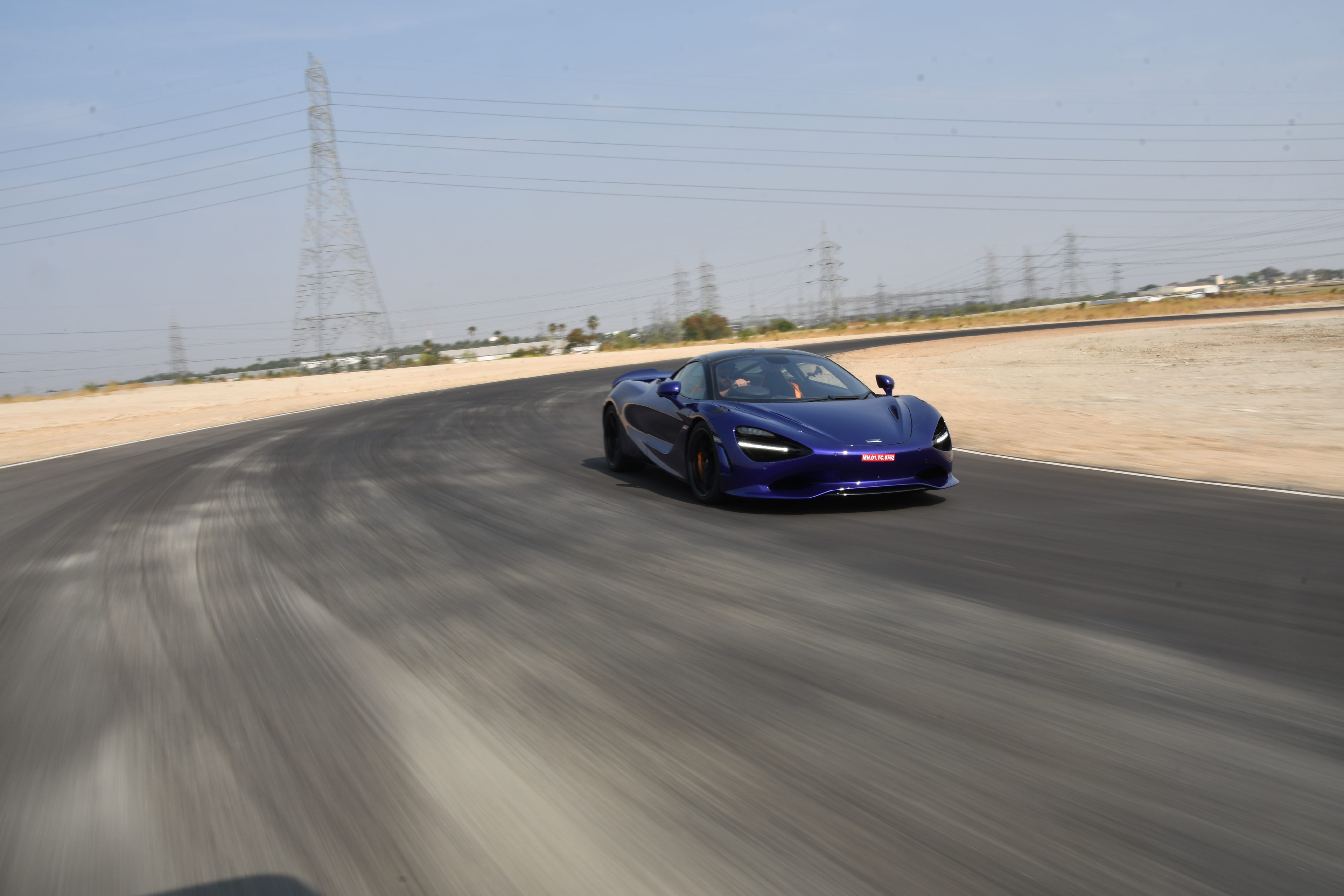 McLaren 750S Front Left Three Quarter Image – 750S Photos in India ...