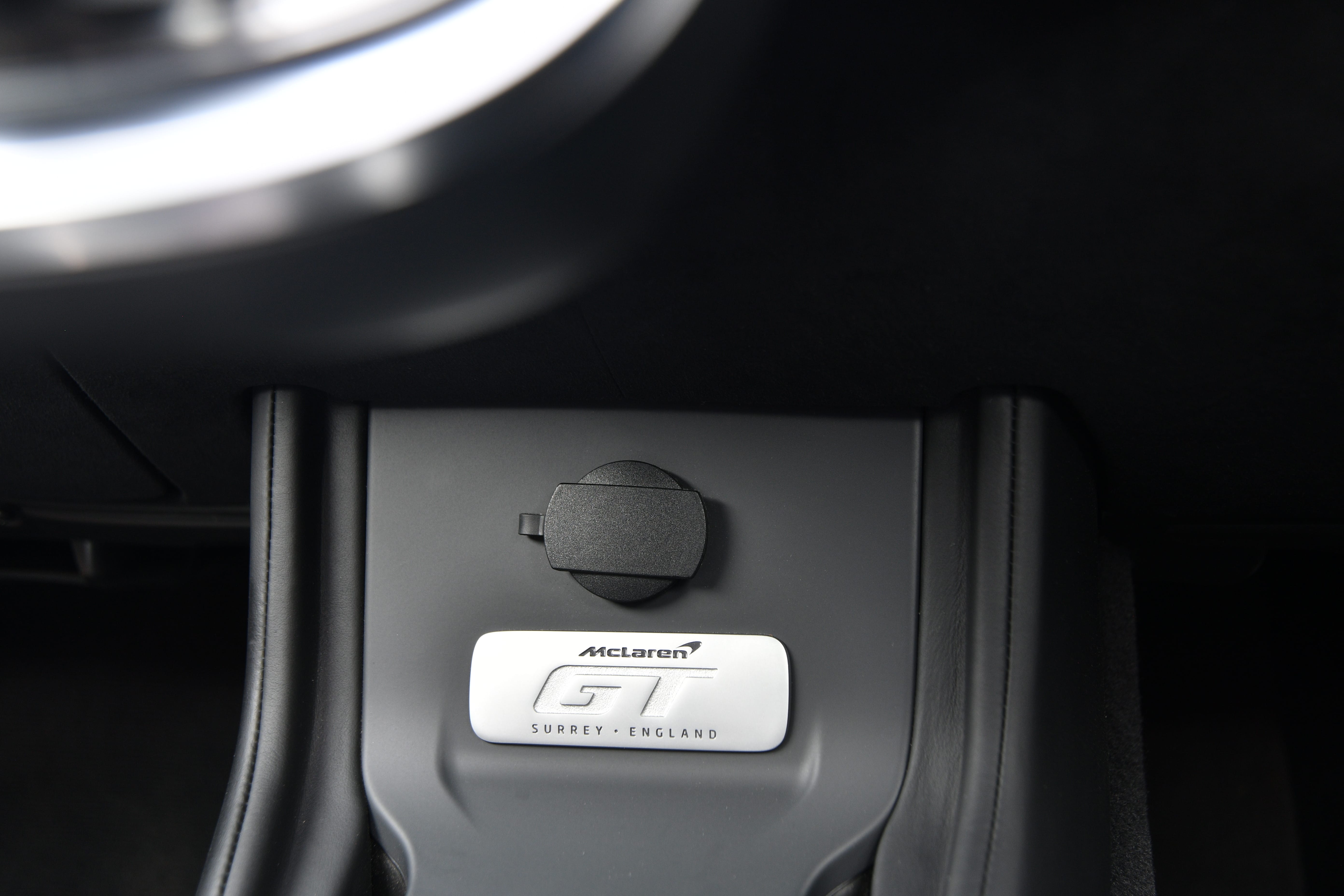 McLaren GT Charging Ports Image – GT Photos in India | Autocar India