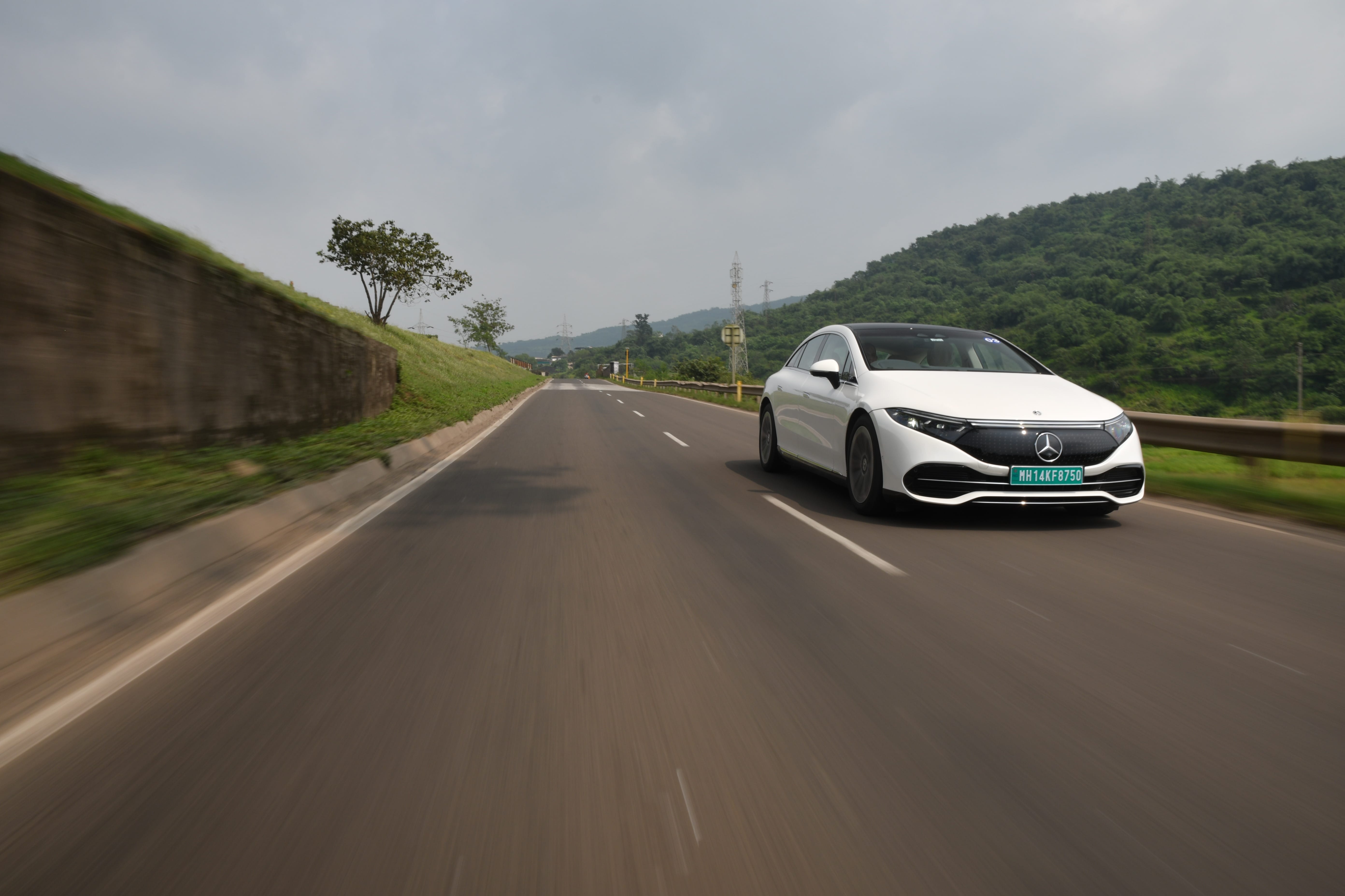 Mercedes-Benz EQS Front Left Three Quarter Image – EQS Photos in India ...