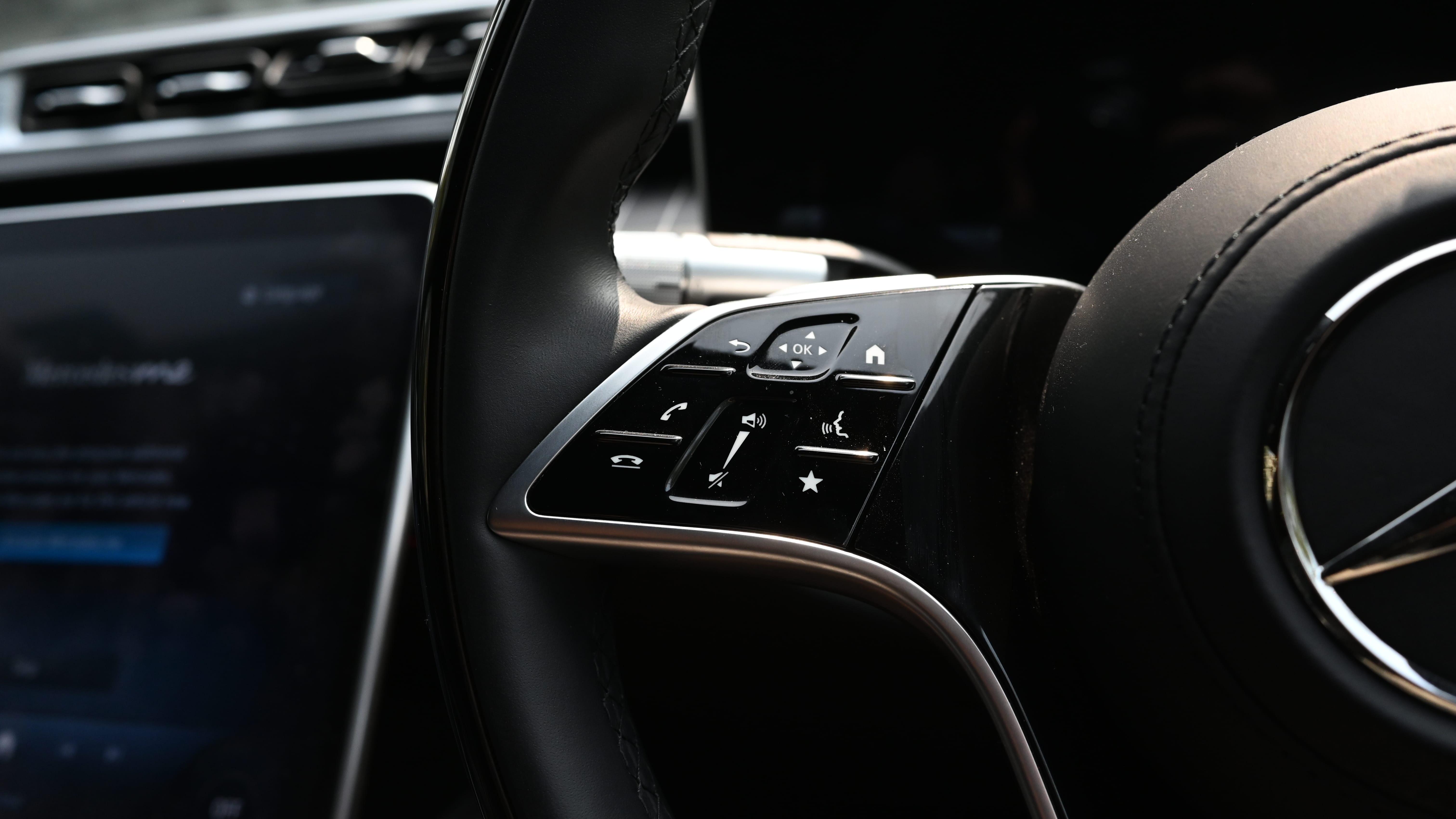 Mercedes-Benz S-Class Maybach Infotainment System Image – S-Class ...