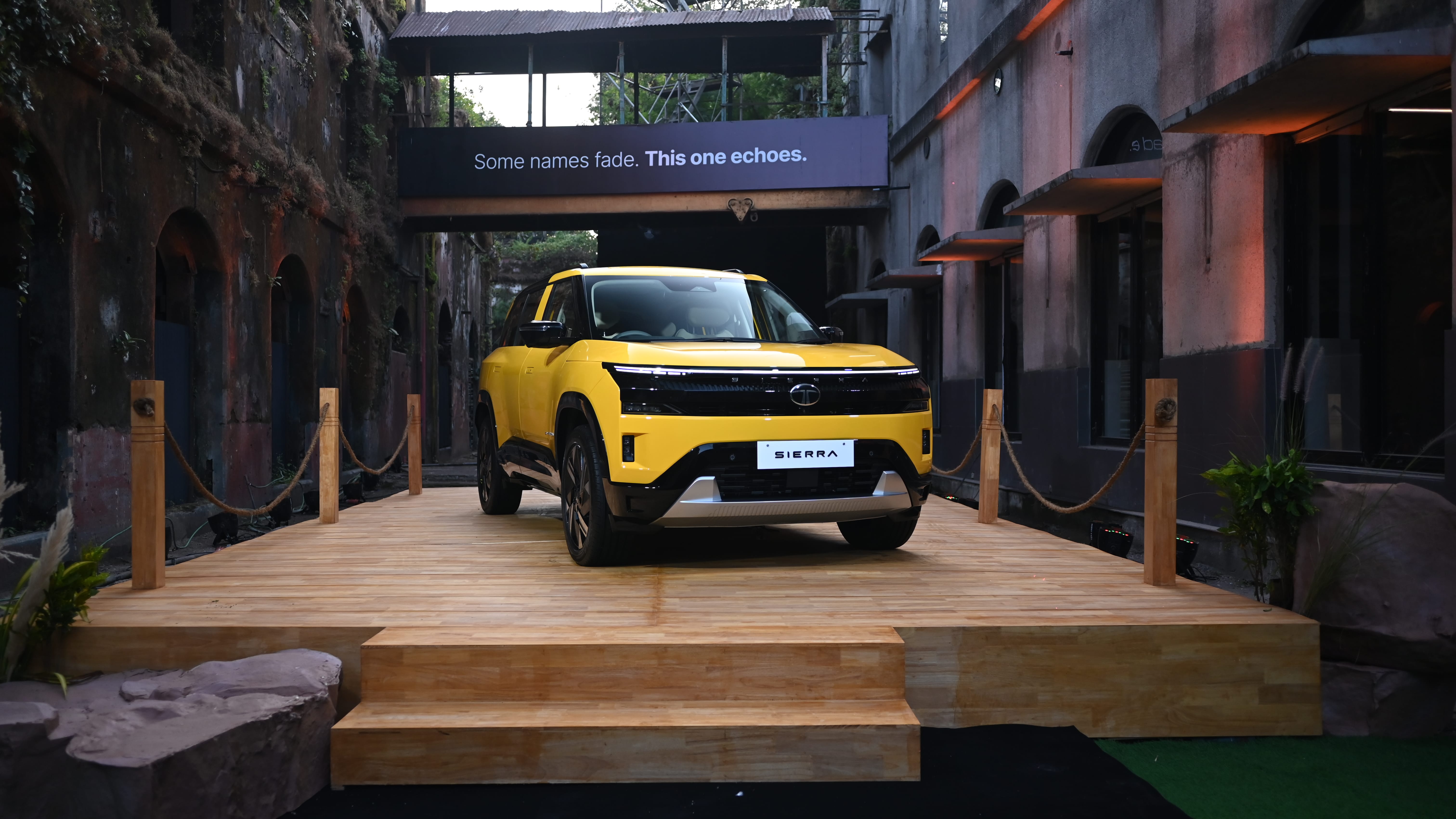 𝗧𝗮𝘁𝗮 𝗦𝗶𝗲𝗿𝗿𝗮 𝗢𝗻 𝗥𝗼𝗮𝗱 𝗣𝗿𝗶𝗰𝗲 𝗶𝗻 𝗦𝗼𝘂𝘁𝗵 𝗪𝗲𝘀𝘁 𝗚𝗮𝗿𝗼 𝗛𝗶𝗹𝗹𝘀 Starts at 12.91 lakh - Autocar India