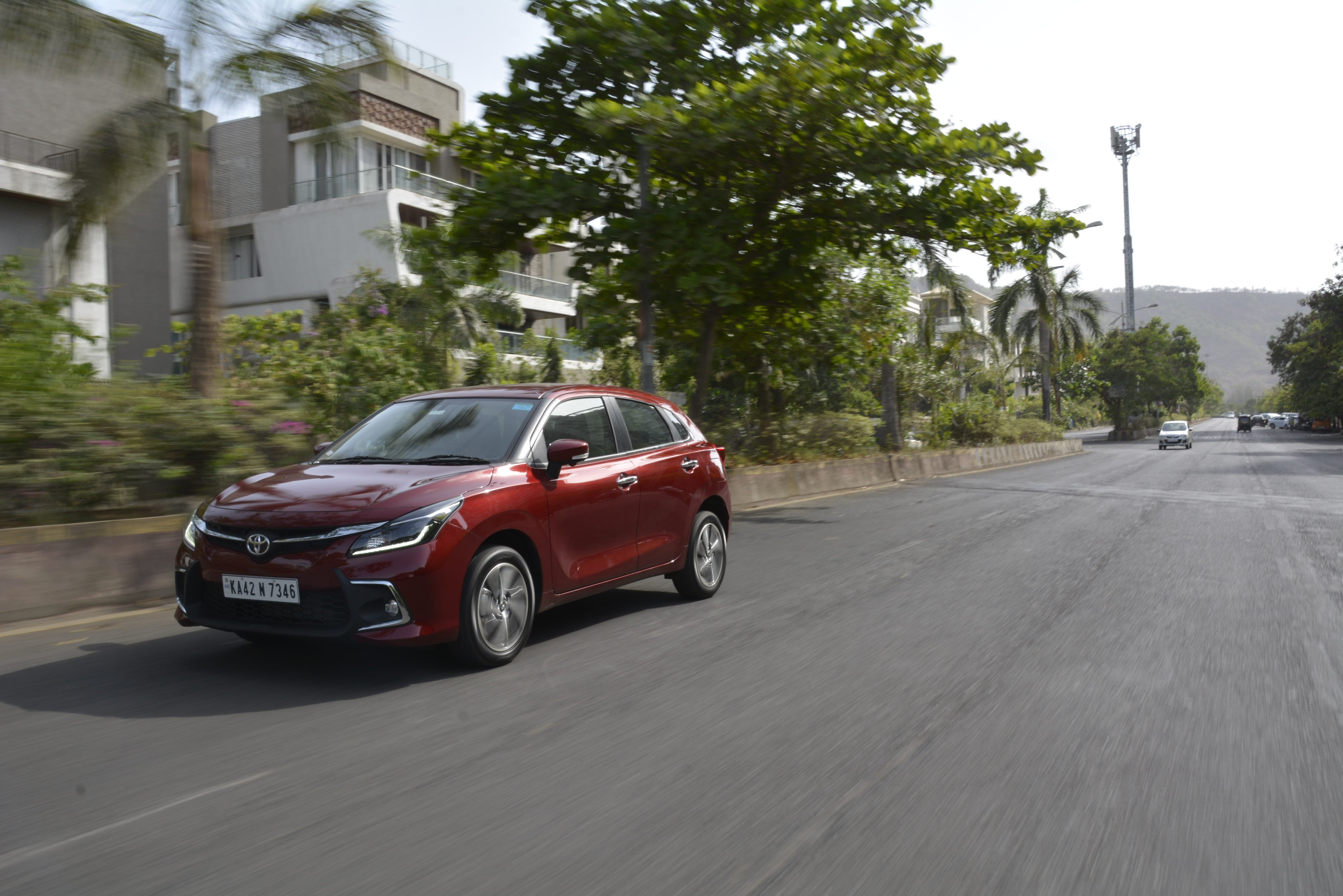 Toyota Glanza Front Right Three Quarter Image – Glanza Photos in India ...