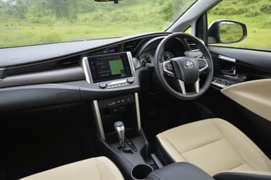 Toyota Innova Crysta Specifications - Dimensions, Configurations ...