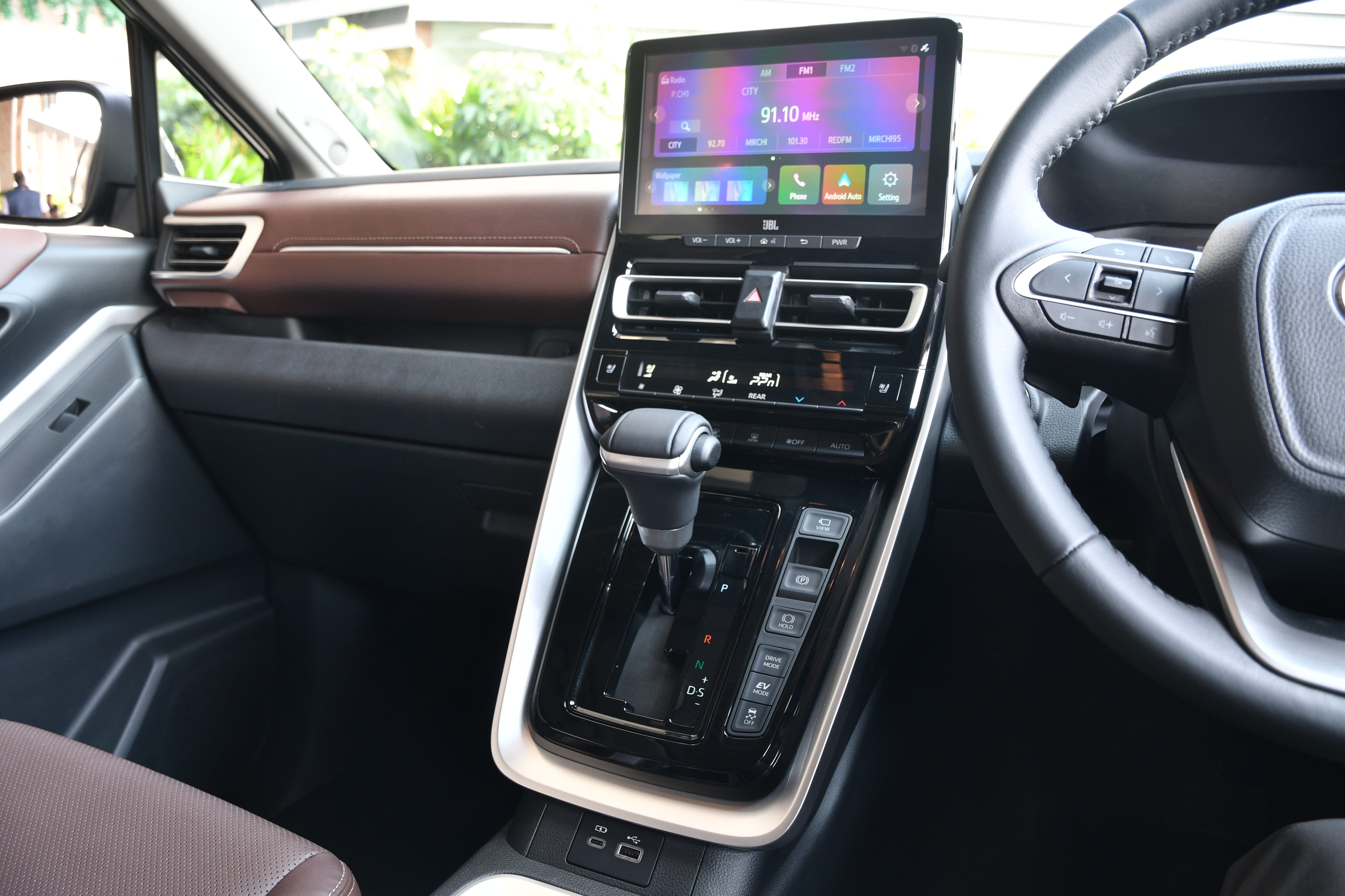 Toyota Innova HyCross Dashboard Image – Innova HyCross Photos in India ...