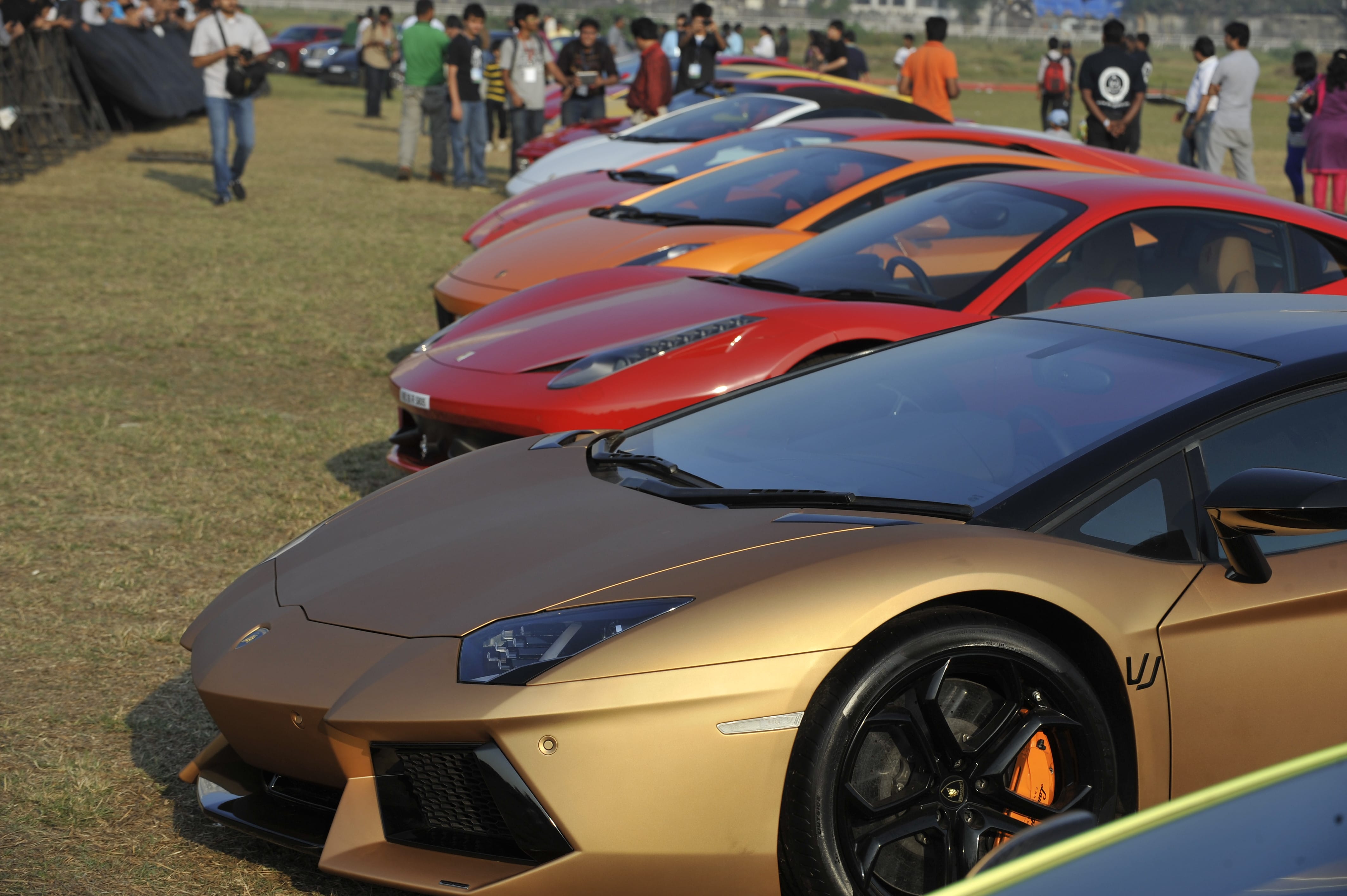 Parx Super Car Show 2013 revs up Mumbai's weekend - Introduction ...