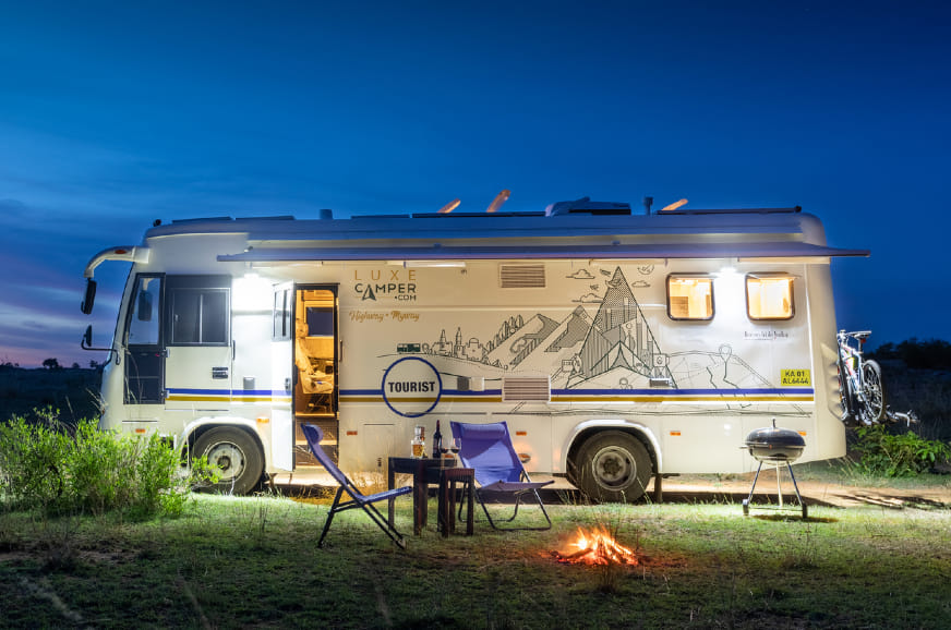 LuxeCamper motorhome unveiled: Your hotel room on wheels - Introduction ...