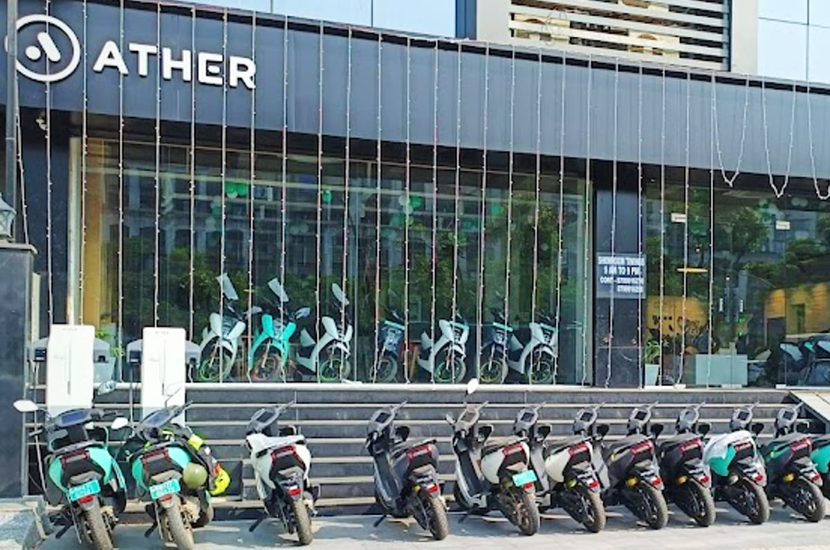 Ather 450X on road price, TVS iQube, Bajaj Chetak June 2024 sales ...