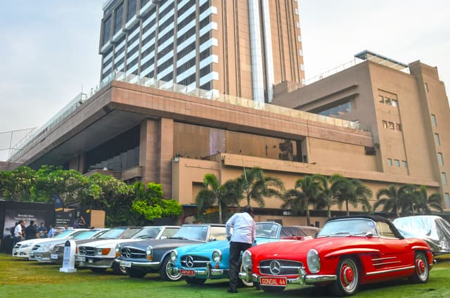 MBCCR, Mercedes-Benz Classic Car Rally in Mumbai, vintage cars ...