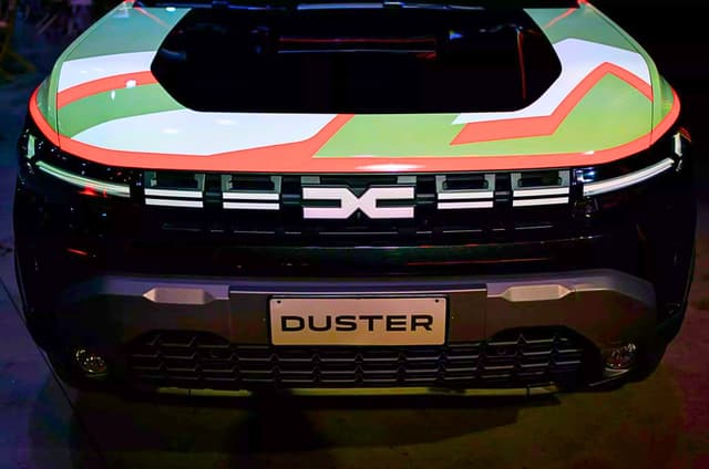 Renault Duster Dakar edition revealed, Dacia Duster special edition ...