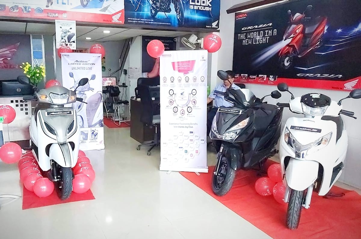 Honda Activa, Royal Enfield Classic sales in February 2025 ...