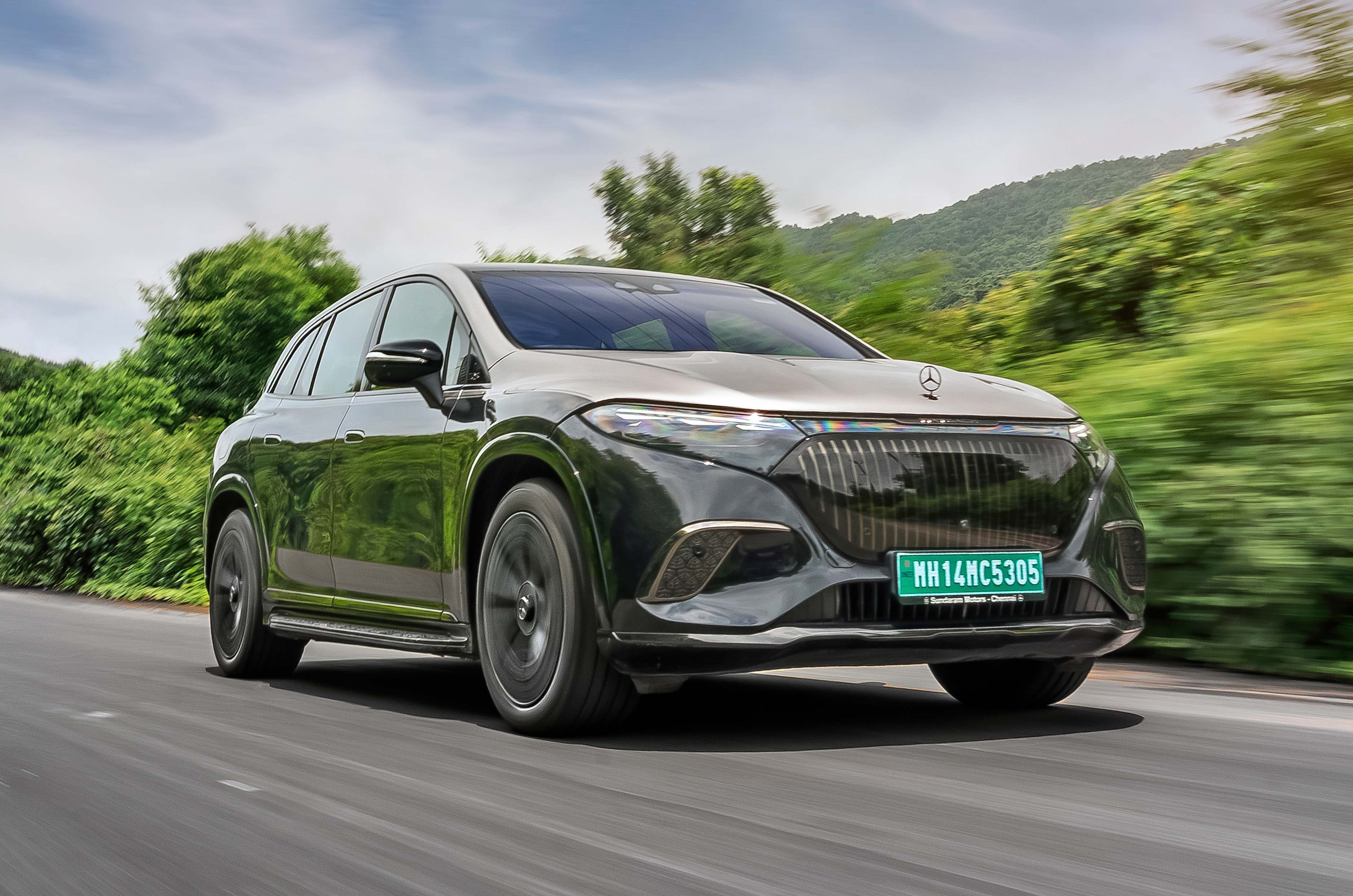 Mercedes Maybach EQS SUV 680 review: Merc's grandest EV - Introduction ...