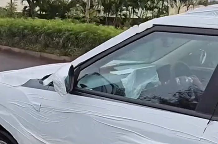 Mahindra XUV300 price, XUV300 facelift spied, new design, interior and ...