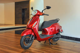 Bajaj Chetak Price, Images, Features, Mileage, Colours & Reviews ...
