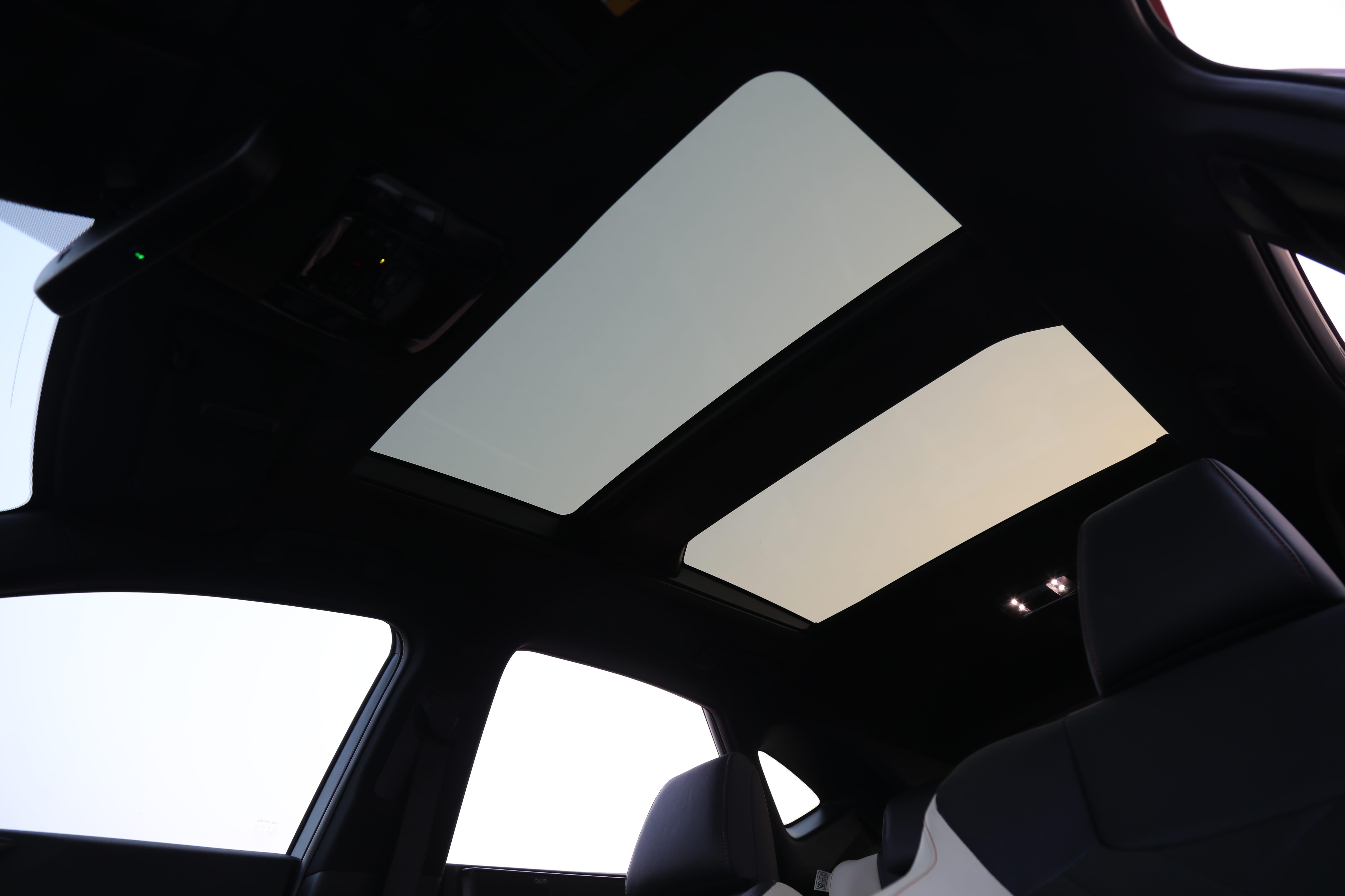 Lexus NX Sunroof Image – NX Photos in India | Autocar India