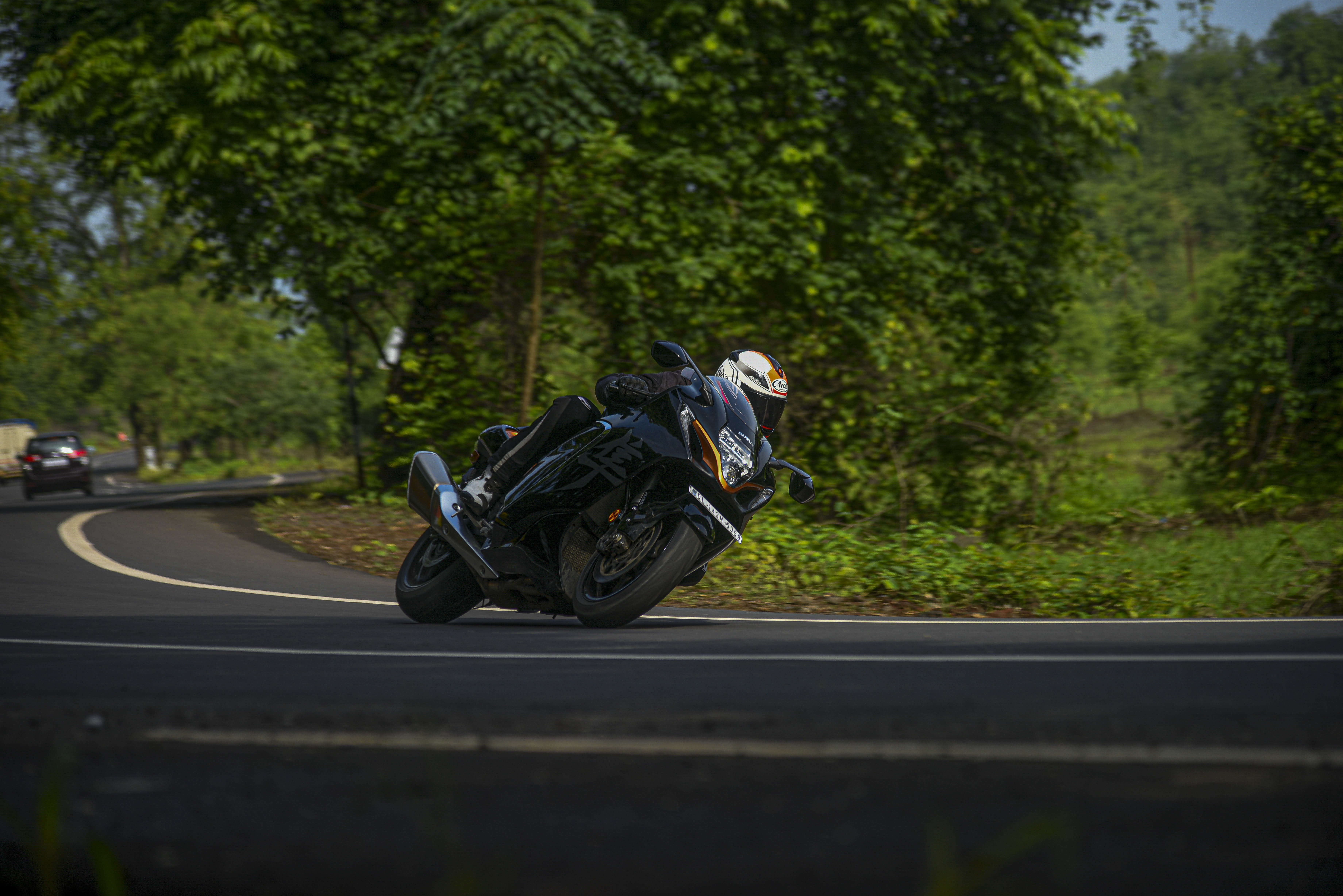 Suzuki Hayabusa Color Black Image – Hayabusa Photos in India | Autocar ...