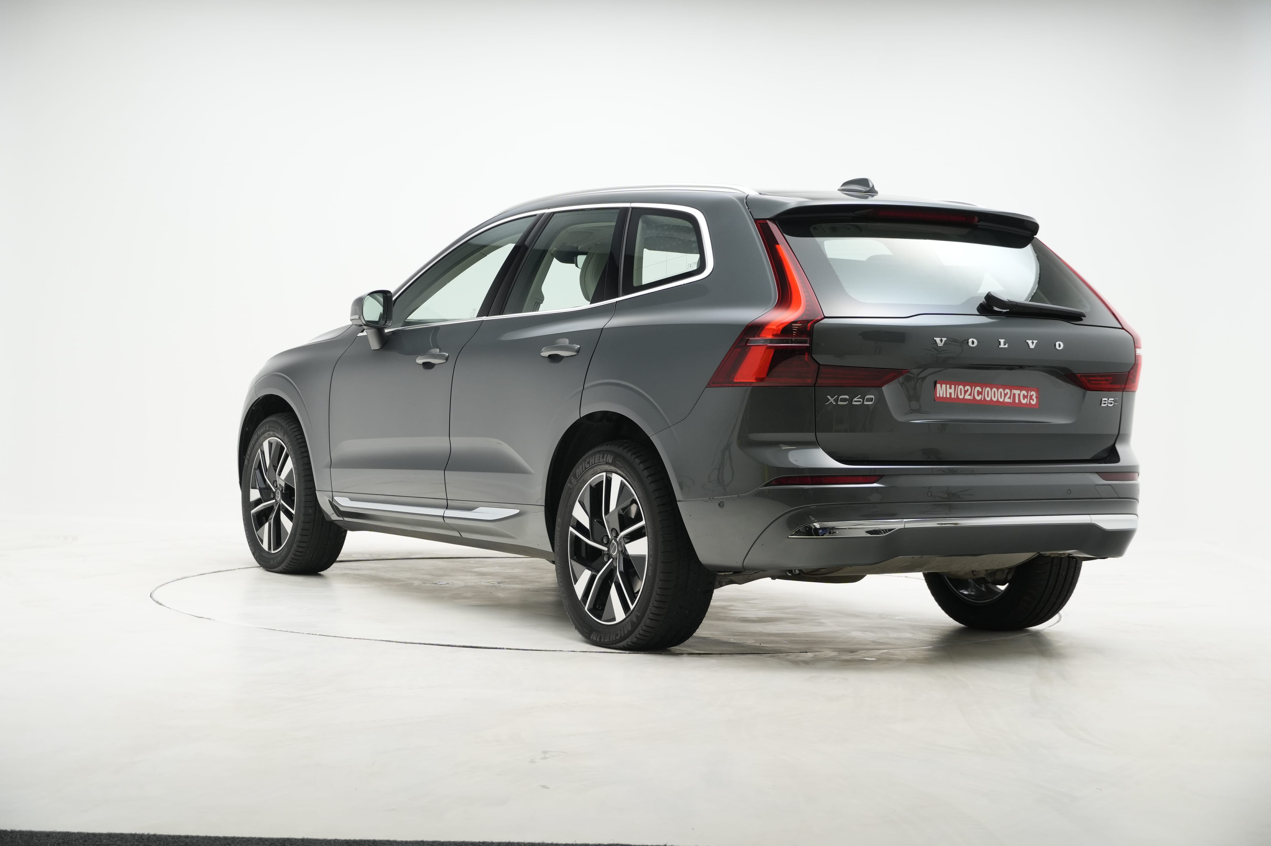 Volvo XC60 Rear View Image – XC60 Photos in India | Autocar India
